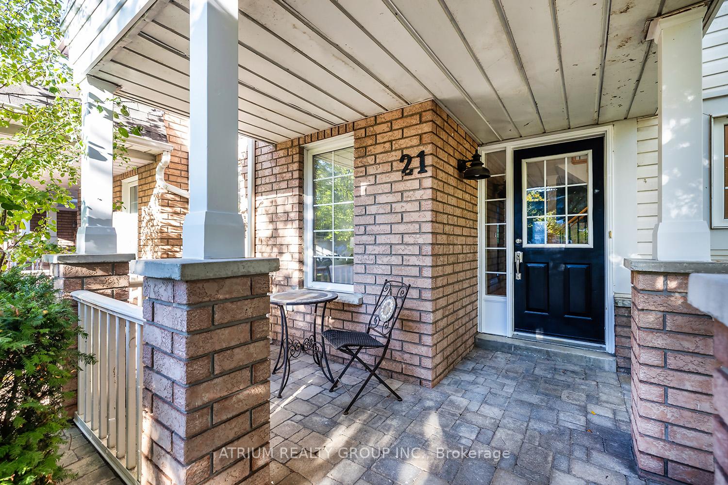 21 Bayside Gate, Whitby, ON L1N 9W5