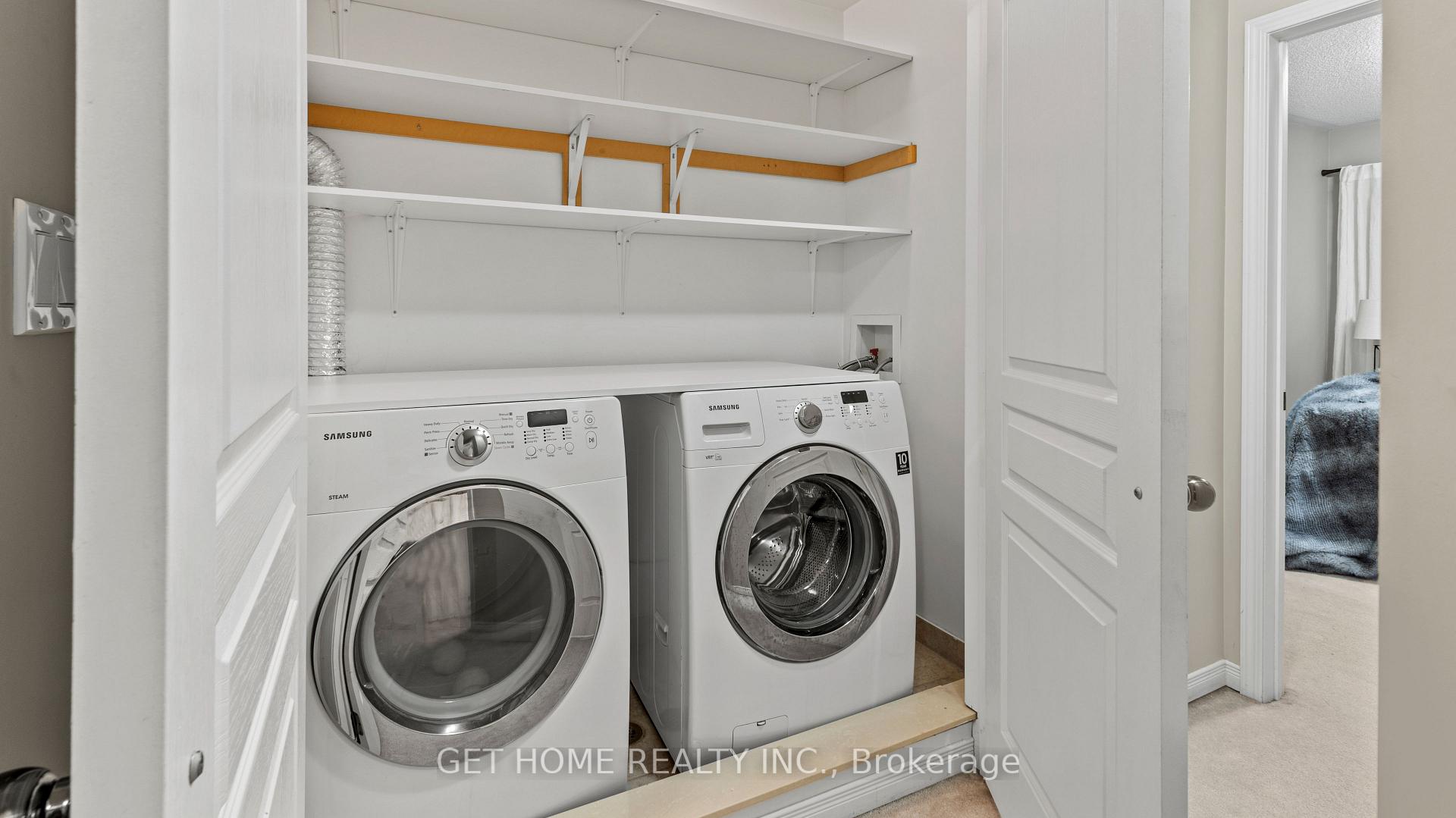 21 Benjamin Way, Whitby, ON L1N 0K7