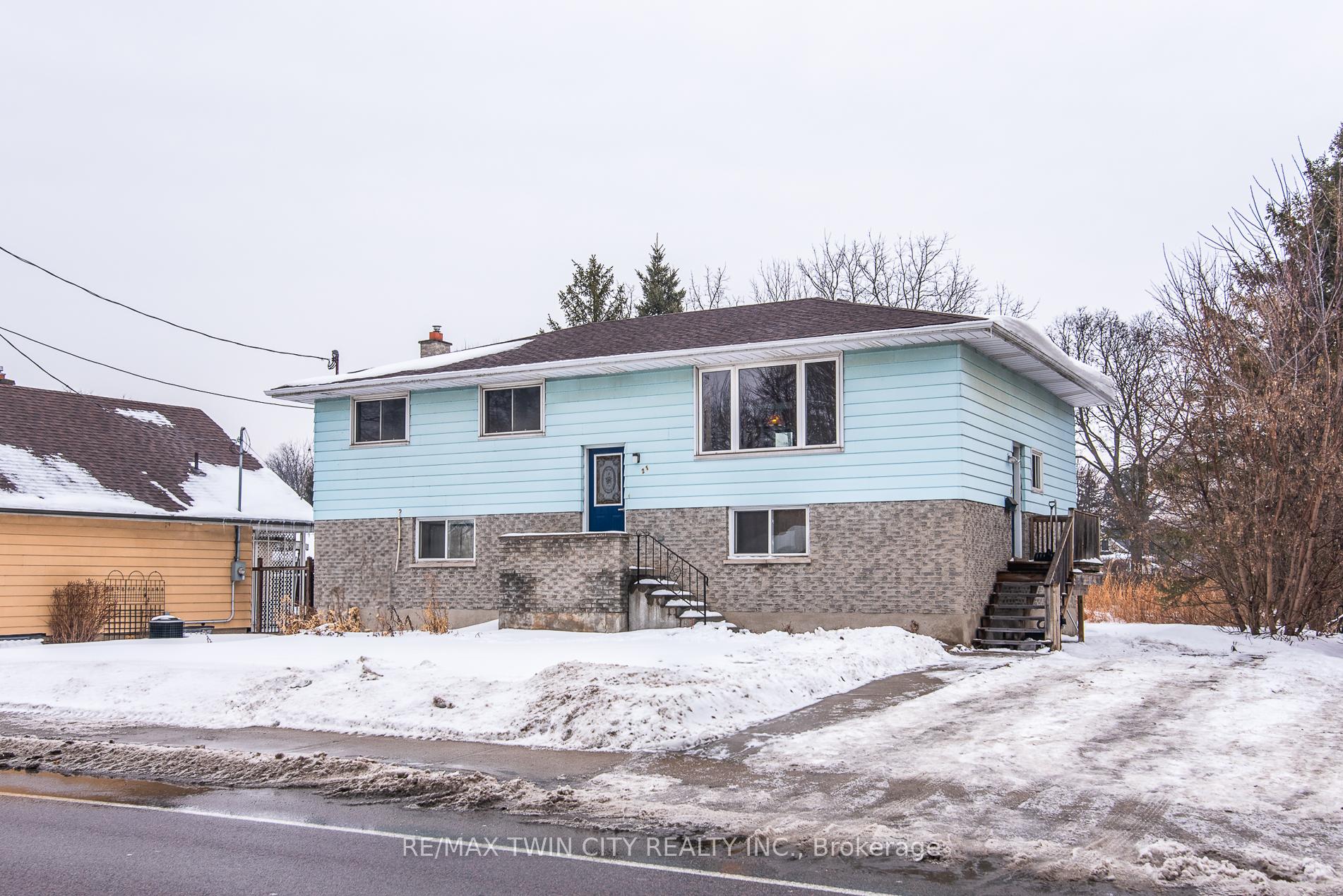 21 Bridge Street E, Kitchener, ON N2K 1J4