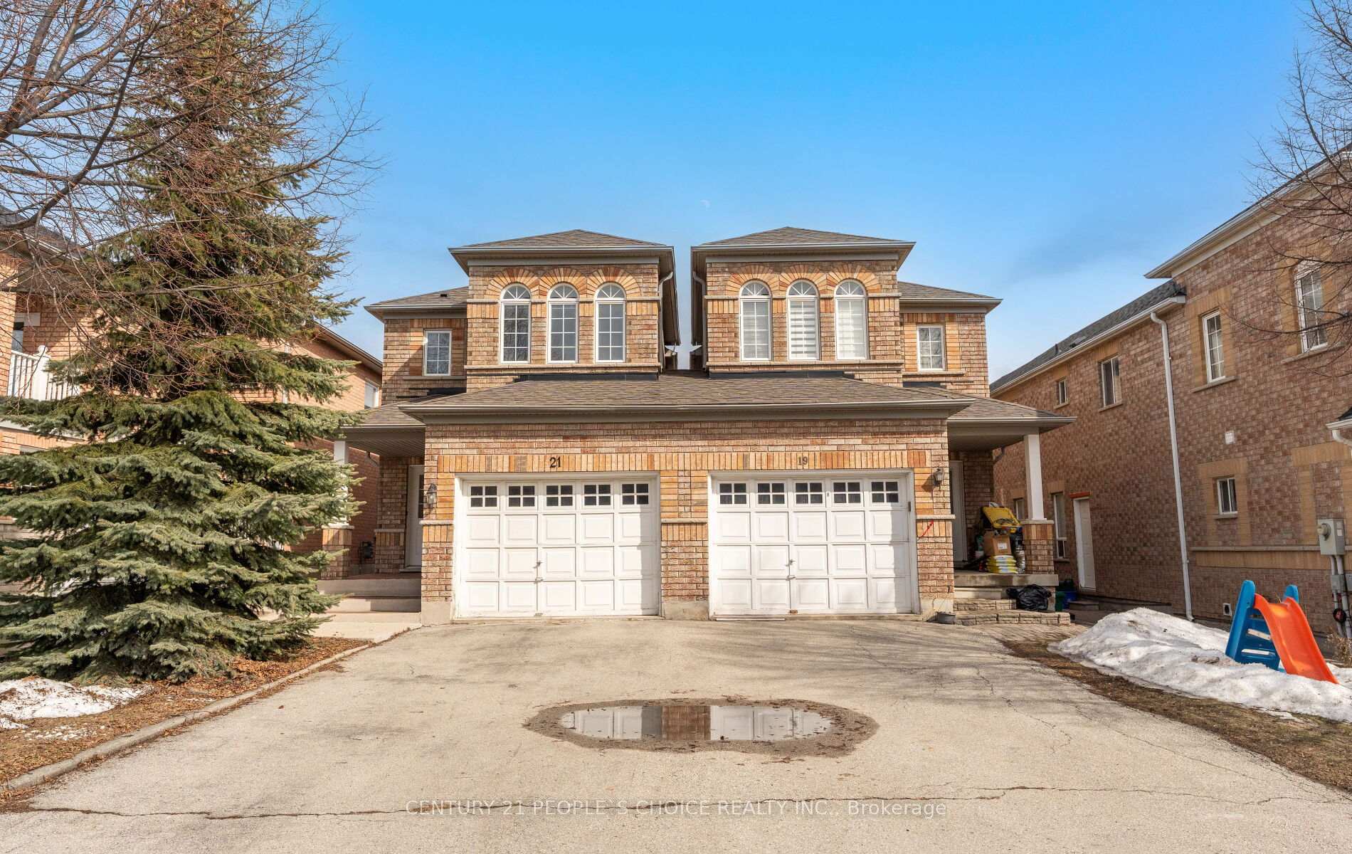 21 Casabel Drive, Vaughan, ON L6A 3M5