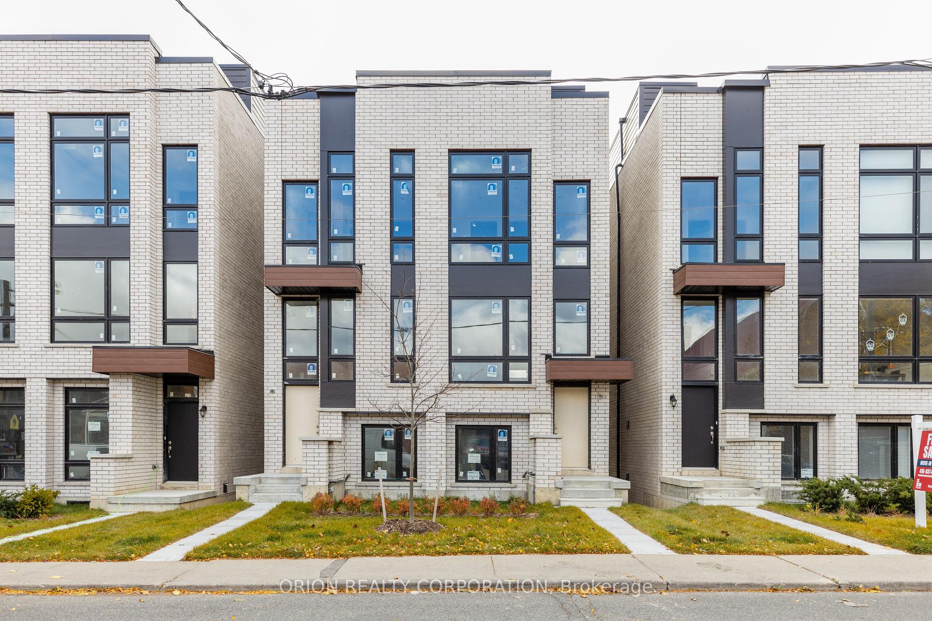 40 B - 21 Innes Avenue, Toronto, ON M5E 0A4