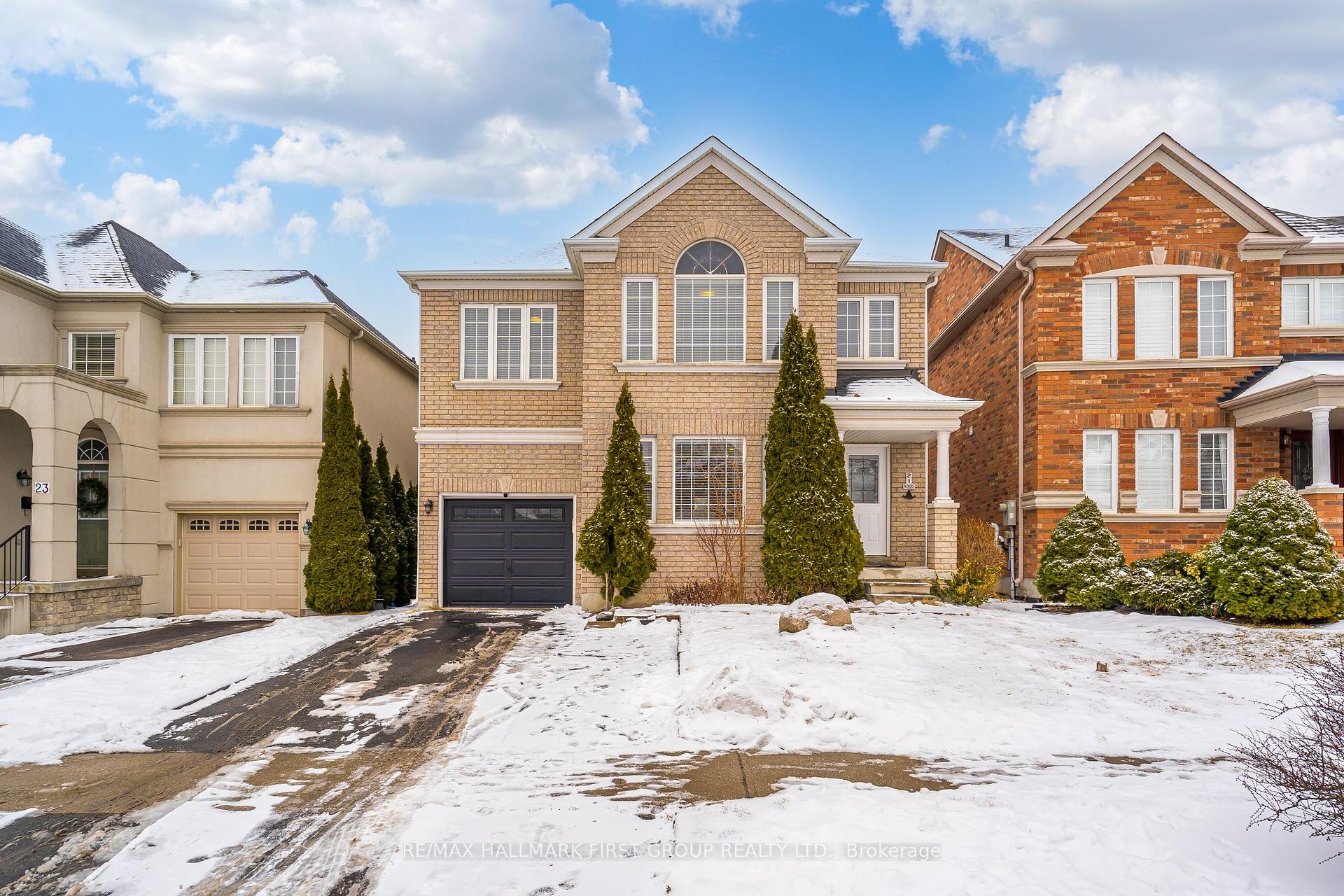 21 Nobbs Drive, Ajax, ON L1T 4M1
