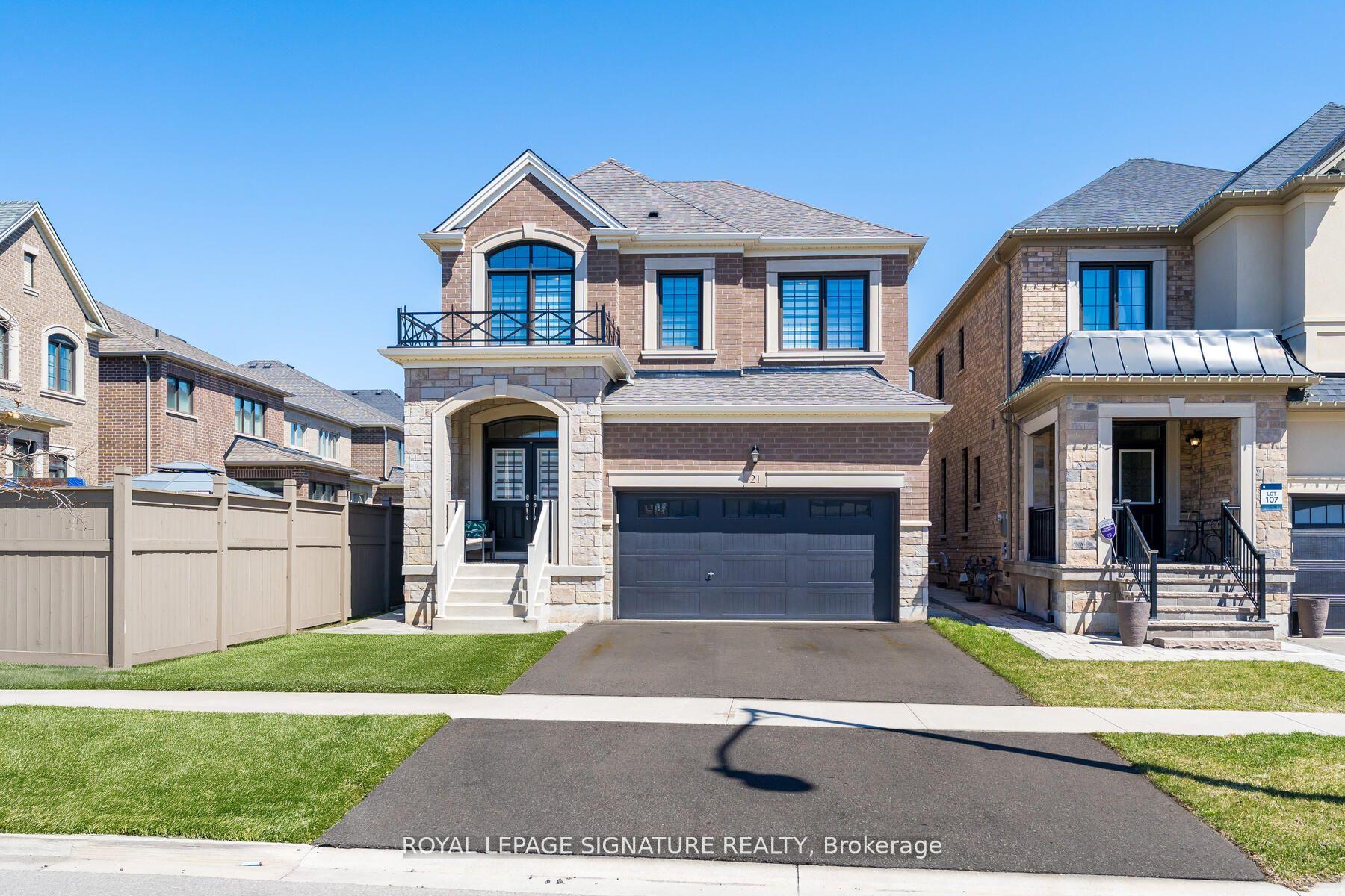 21 Vineyard Drive, Brampton, ON L6Y 2A5