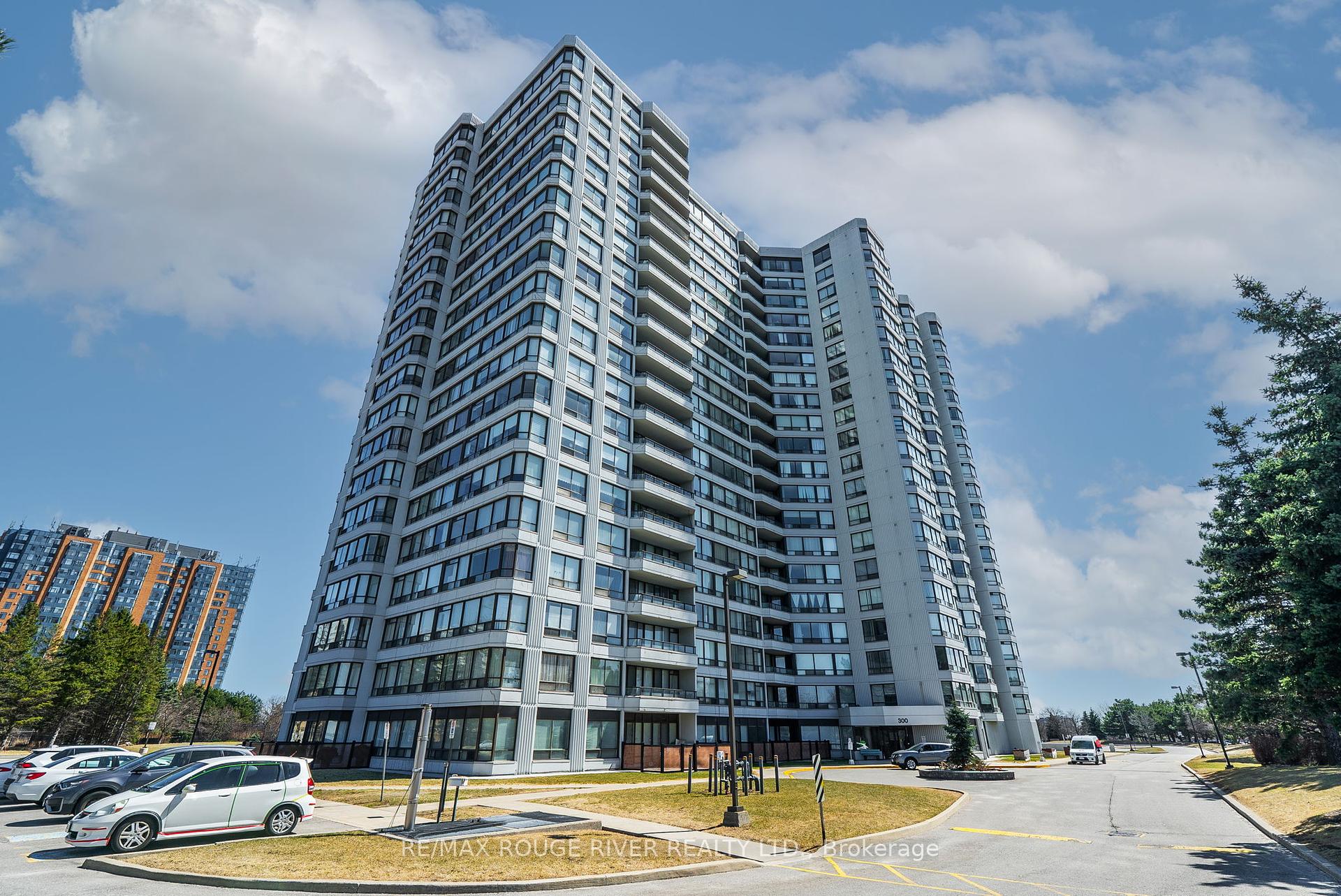 #210 - 300 Alton Towers Circle, Toronto, ON M1V 4X9