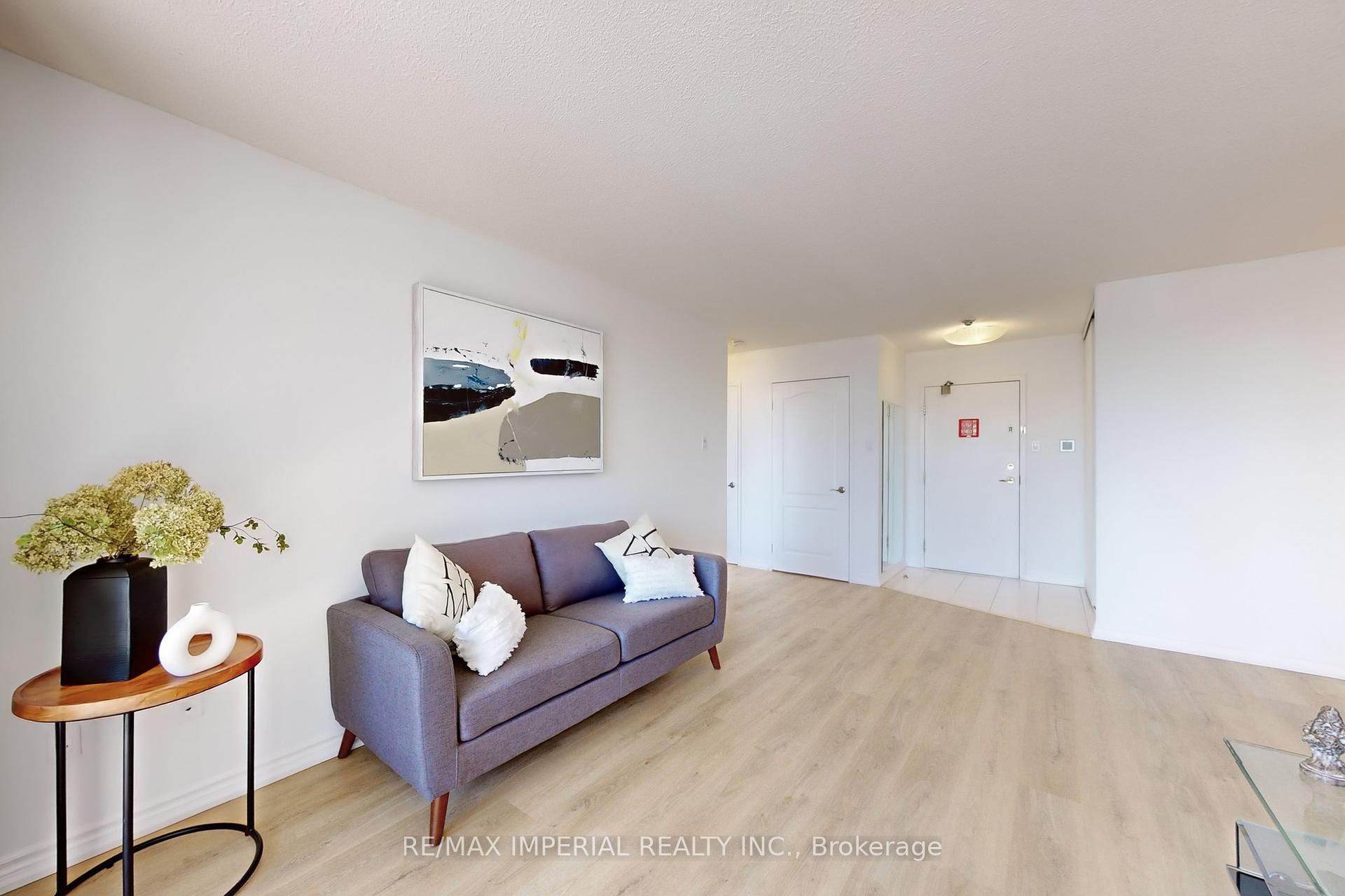 210 - 330 Alton Towers Circle, Toronto, ON M1V 5H3