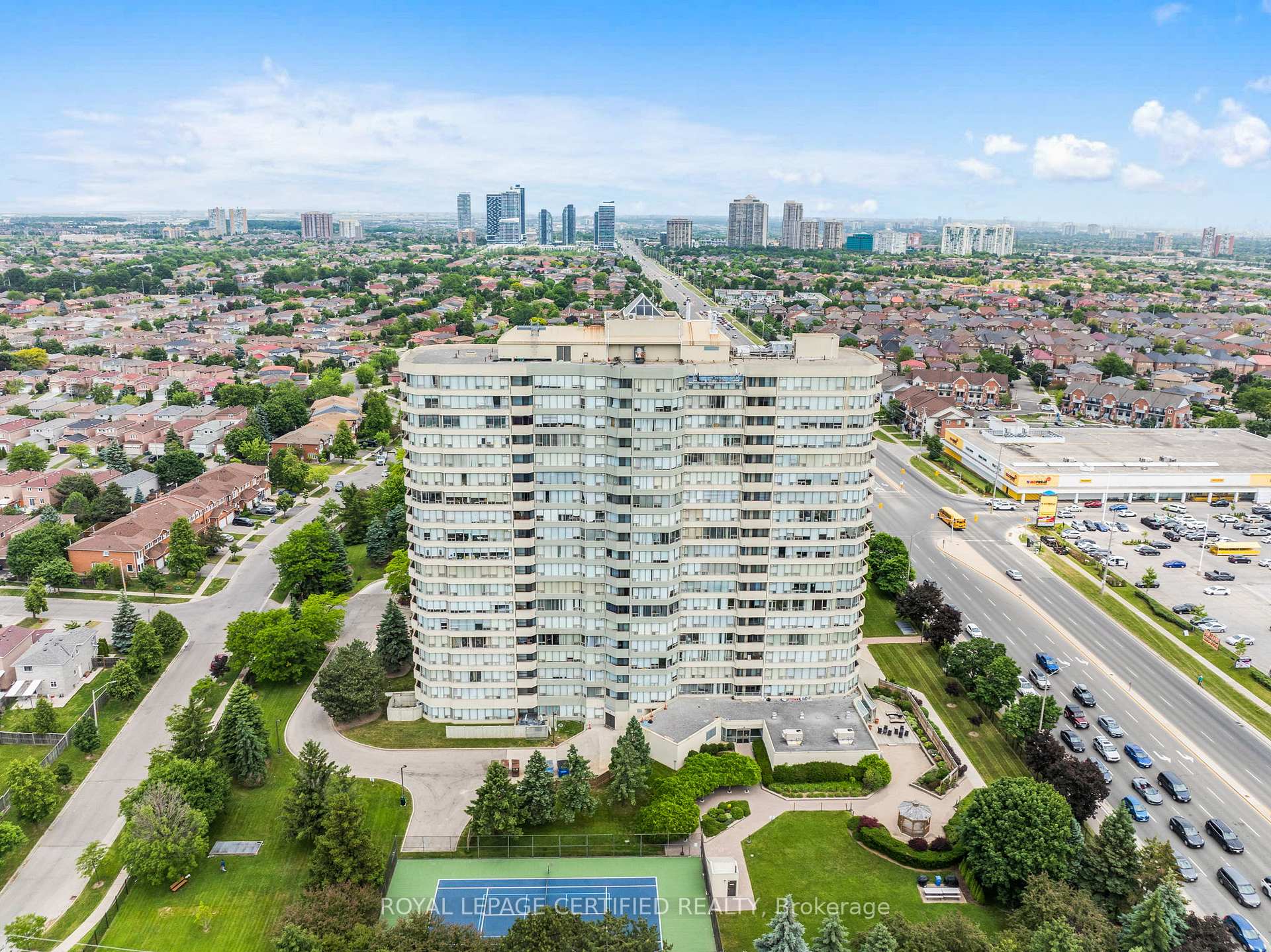 210 - 700 Constellation Drive, Mississauga, ON L5R 3G8