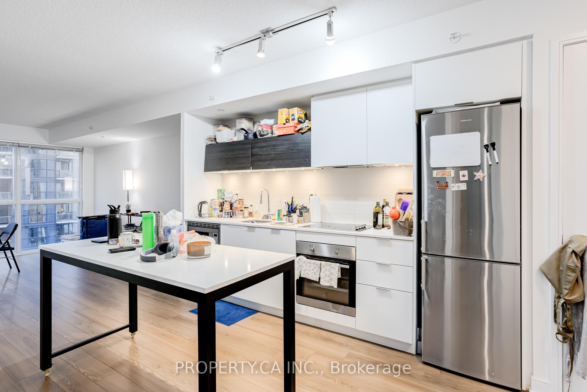 2101 - 20 Thomas Riley Road, Toronto, ON M9B 0C3