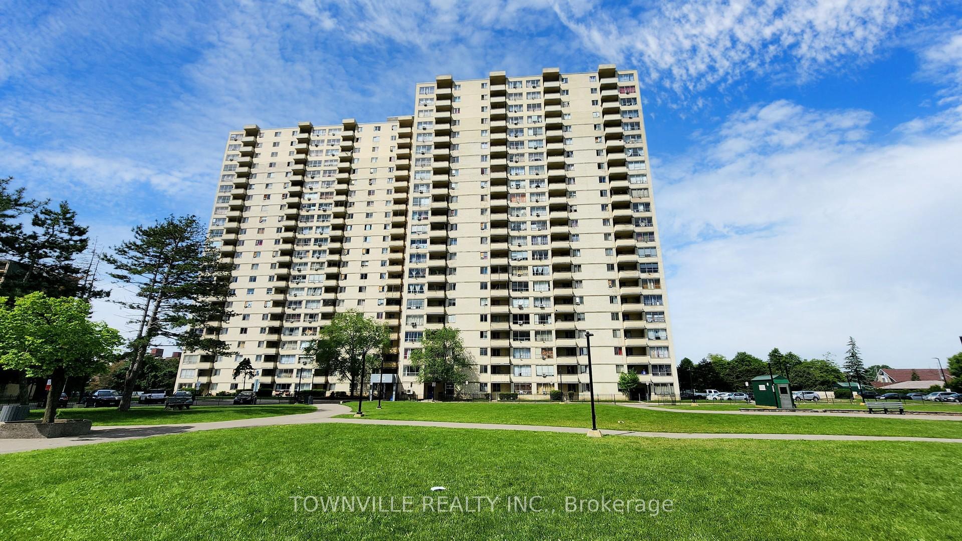 2107 - 340 Dixon Road, Toronto, ON M9R 1T1