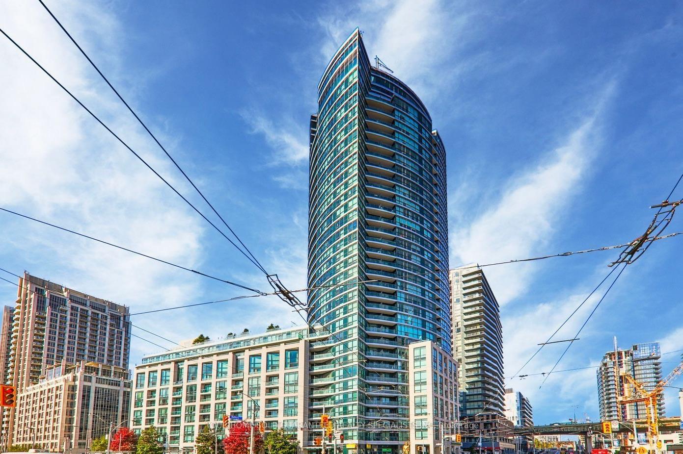 2108 - 600 Fleet Street, Toronto, ON M5V 1B7