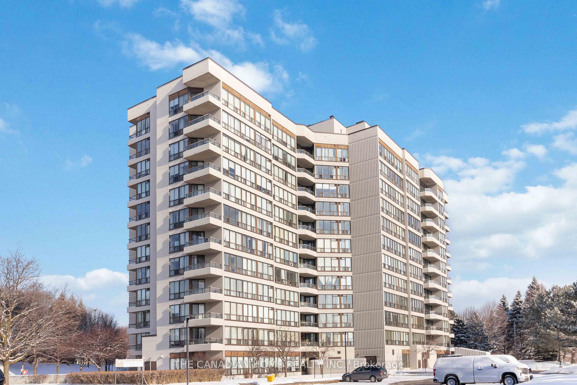 211 - 12 Laurelcrest Street, Brampton, ON L6S 5Y4