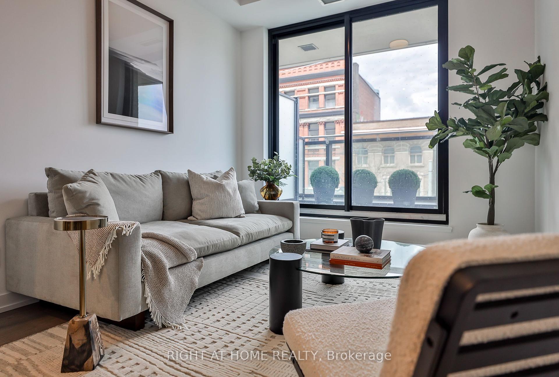 211 - 200 Sudbury Street, Toronto, ON M6J 0H1