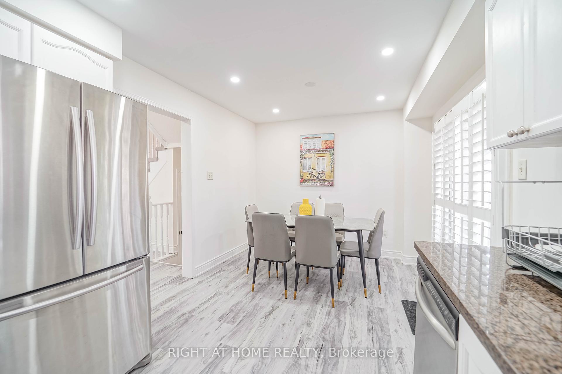 Main Floor - 211 Andona Crescent, Toronto, ON M1C 5J8