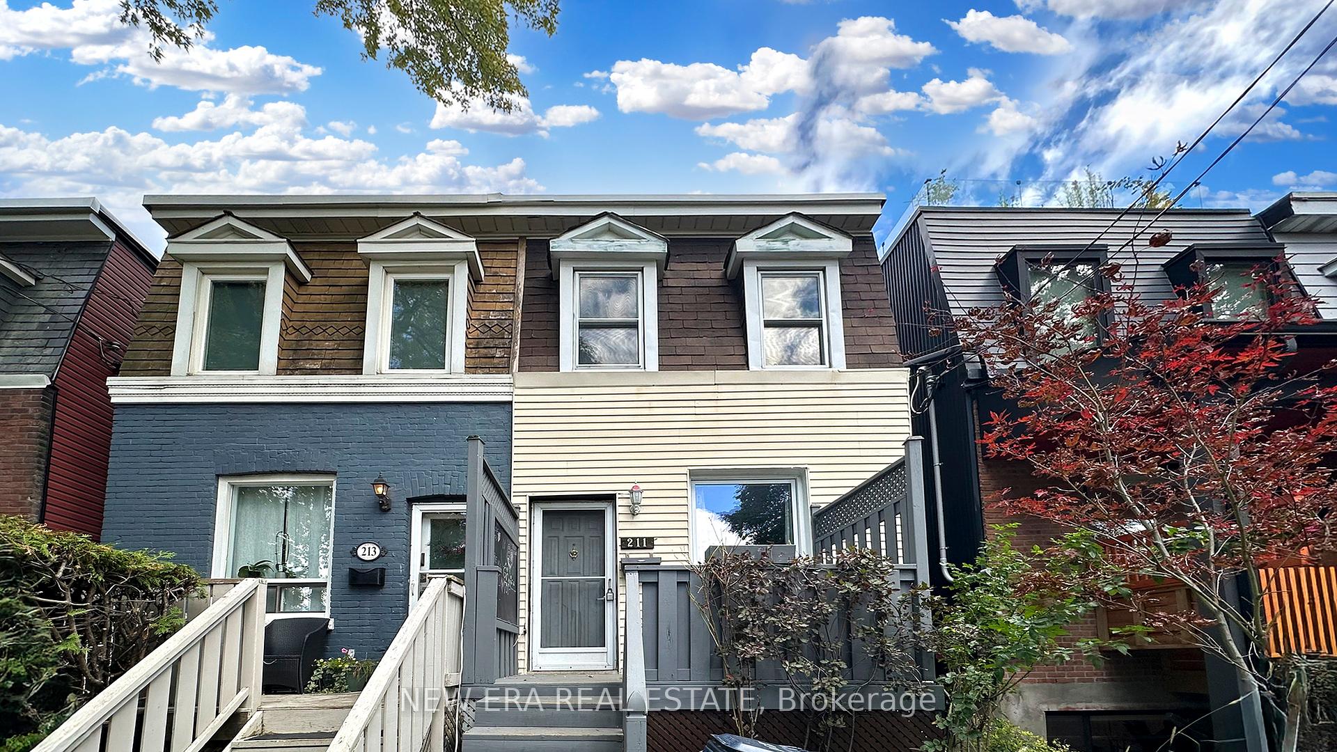 211 Booth Avenue, Toronto, ON M4M 2M6