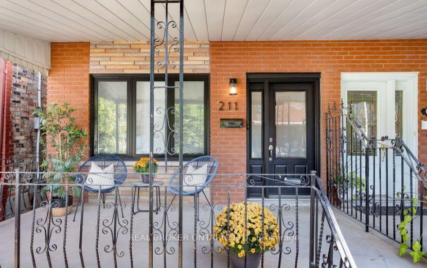 211 Markham Street, Toronto, ON M6J 2G7