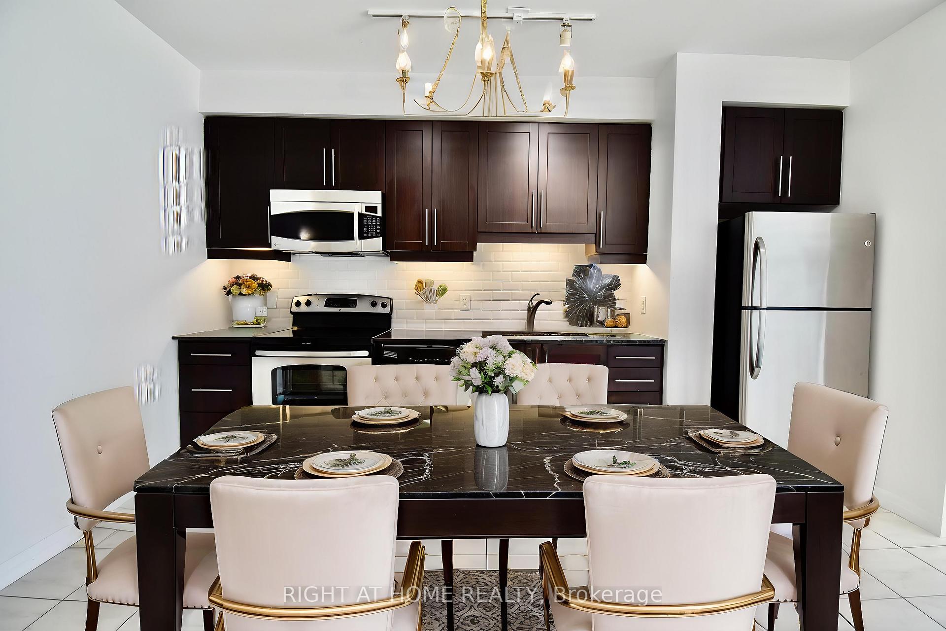 2110 - 223 Webb Drive, Mississauga, ON L5B 0E8