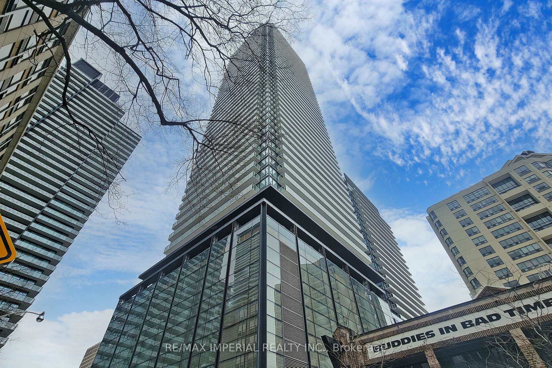 2111 - 501 Yonge Street, Toronto, ON M4Y 1Y4
