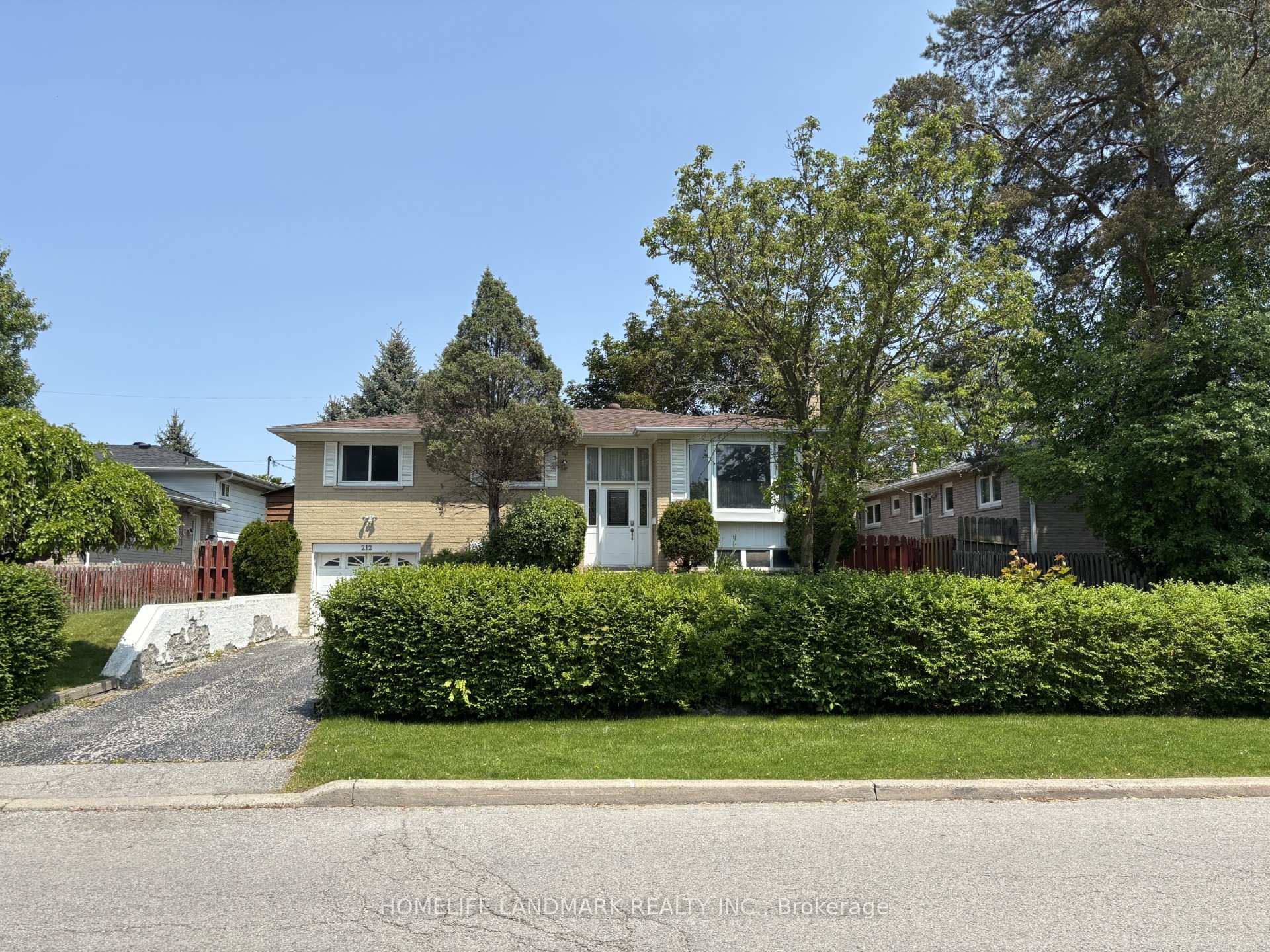 212 Krieghoff Avenue, Markham, ON L3R 1W5