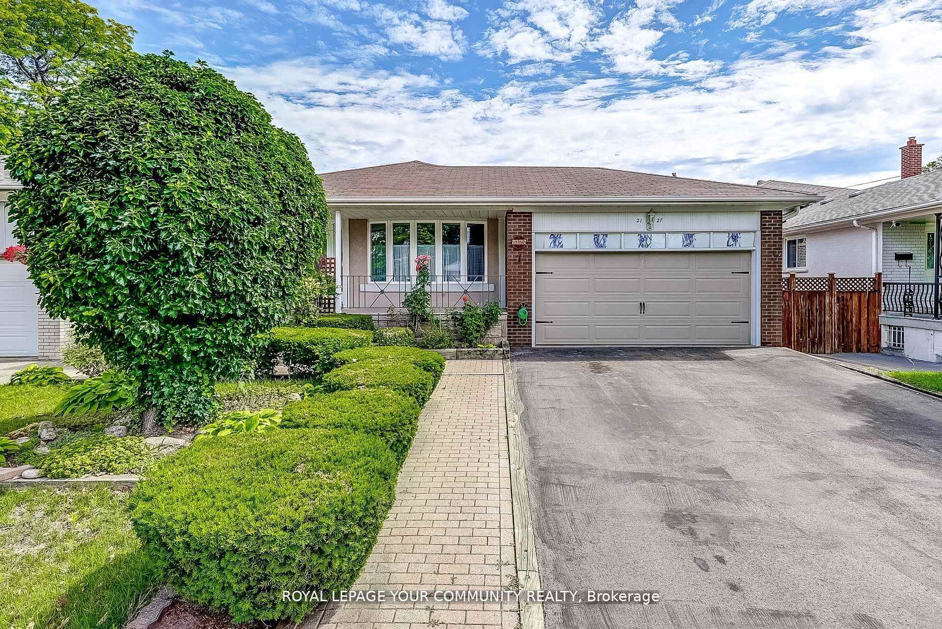 2127 Cliff Road, Mississauga, ON L5A 2N6