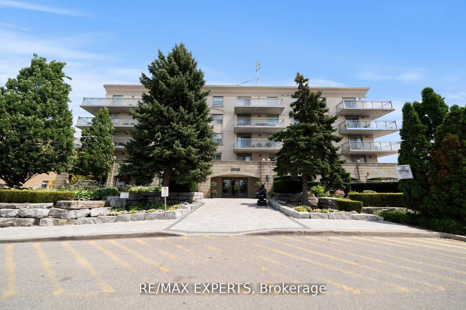 213 - 2500 Rutherford Road, Vaughan, ON L4K 5R1