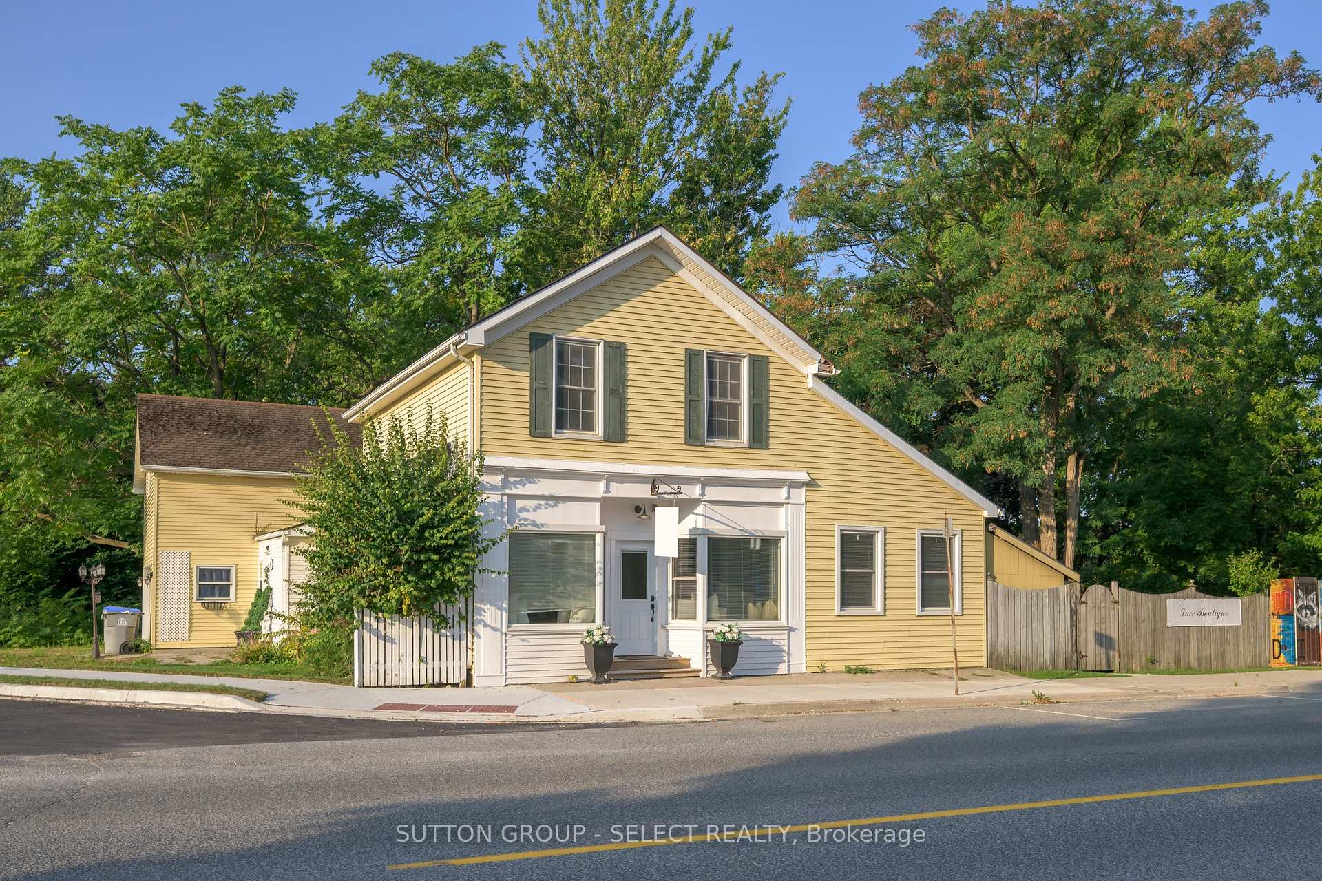 213 Main Street, Lucan Biddulph, ON N0M 2J0