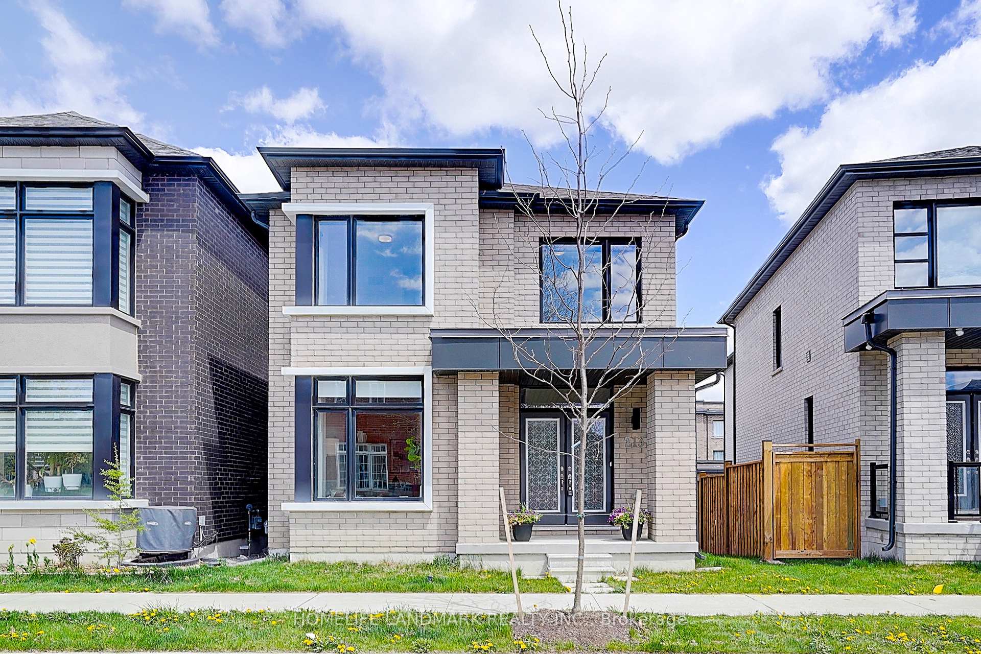 213 Webb Street, Markham, ON L6B 1P1