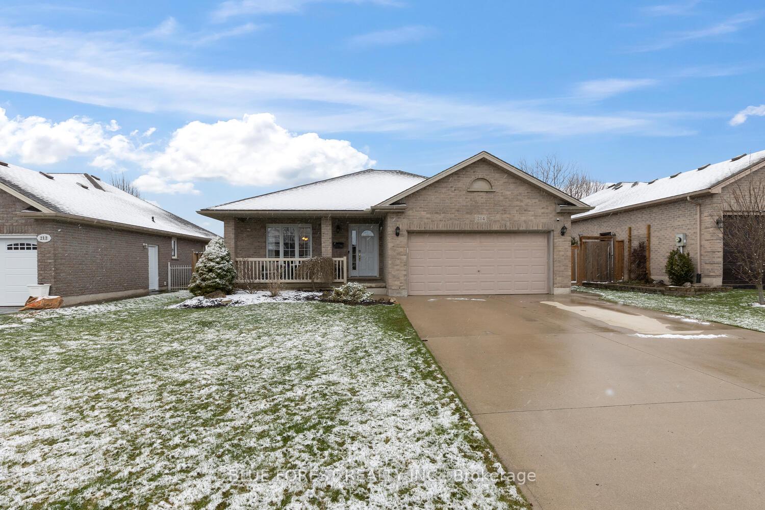 214 Jonathan Way, Central Elgin, ON N0L 1B0