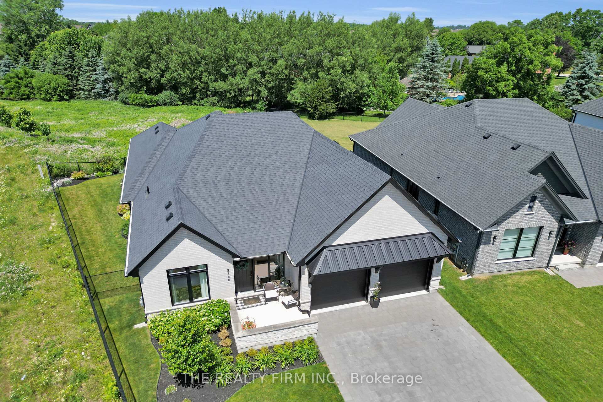 2146 Linkway Boulevard, London South, ON N6K 0K8