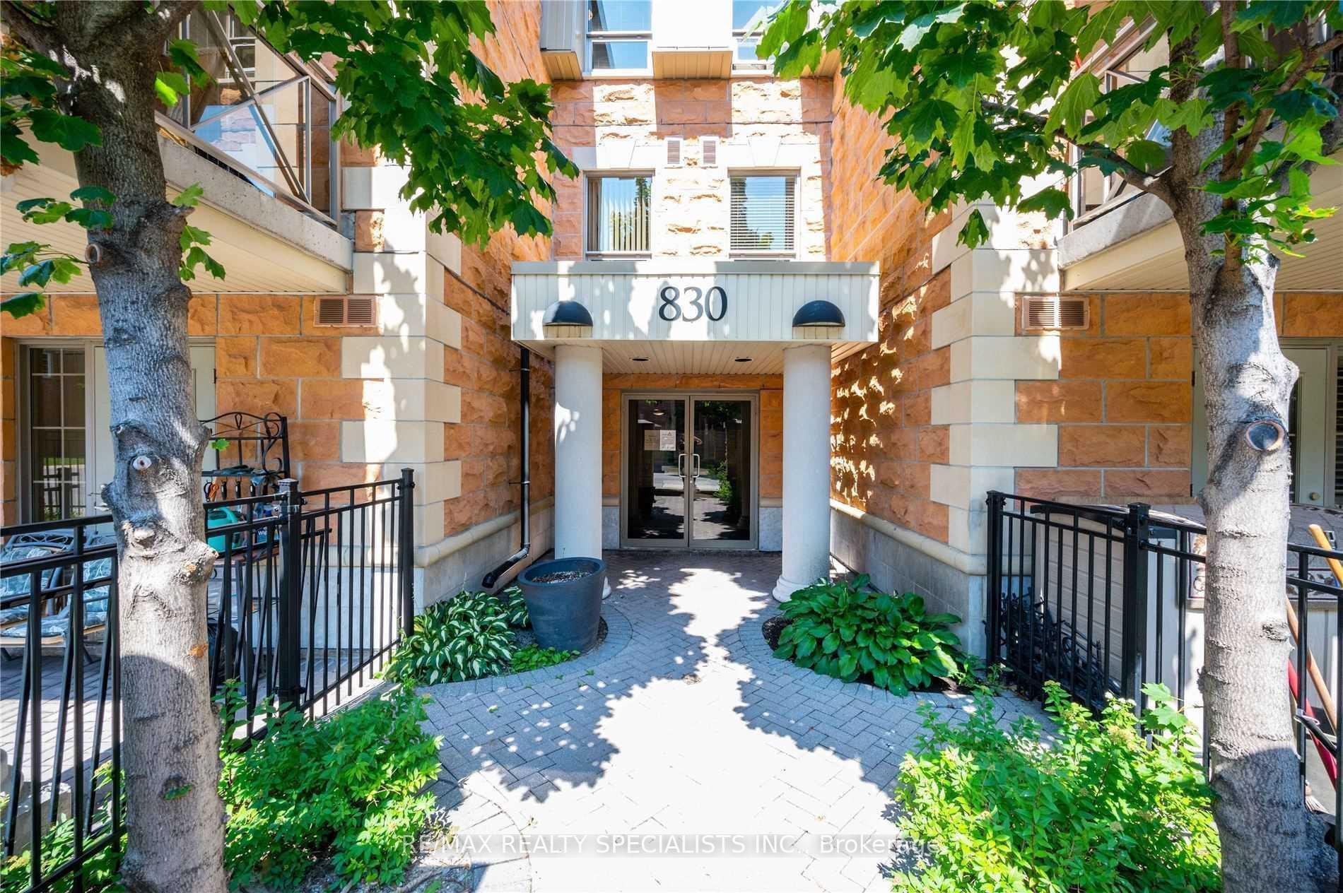 215 - 830 Scollard Court, Mississauga, ON L5V 0A2