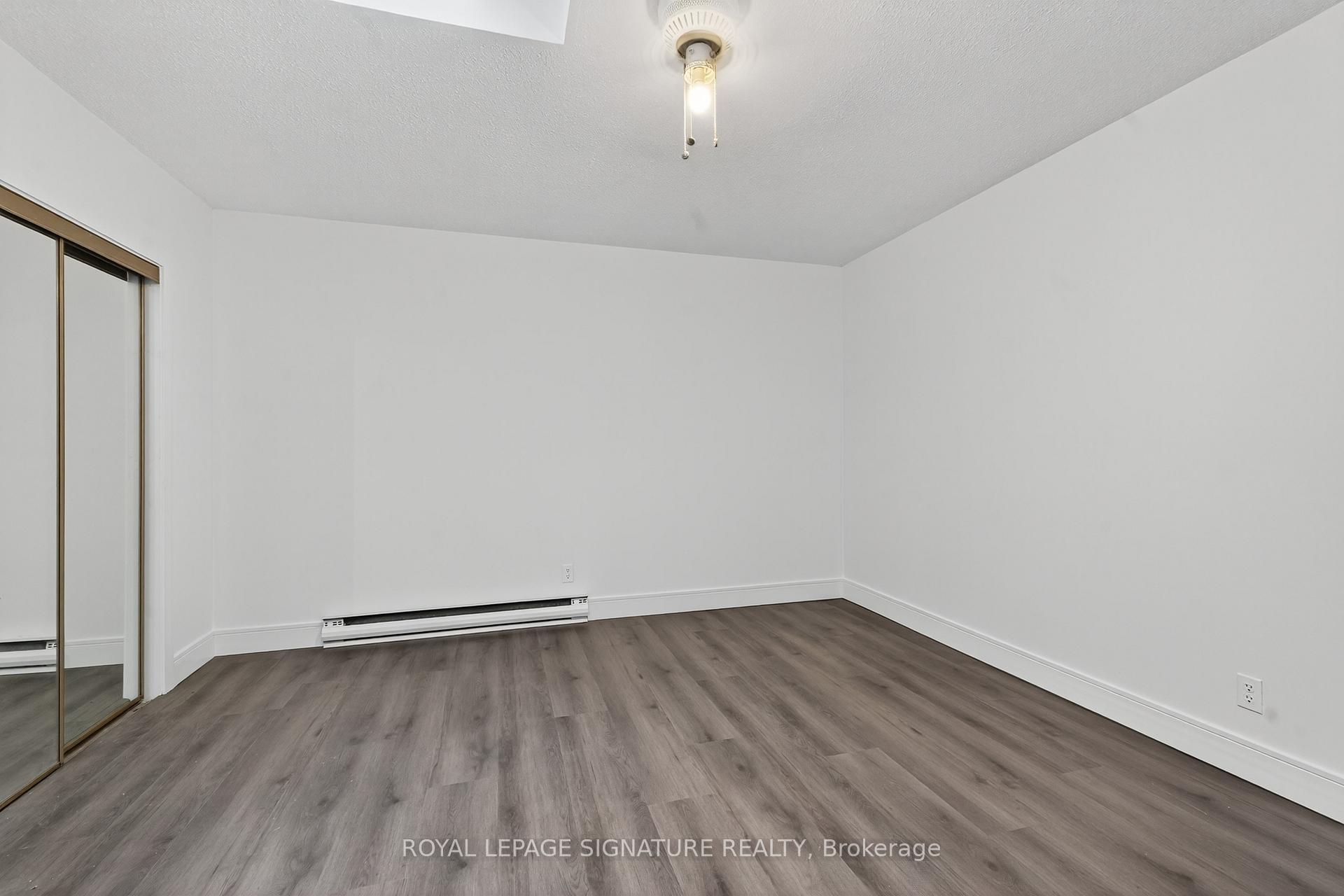 3 - 215 Danforth Avenue, Toronto, ON M4K 1N2