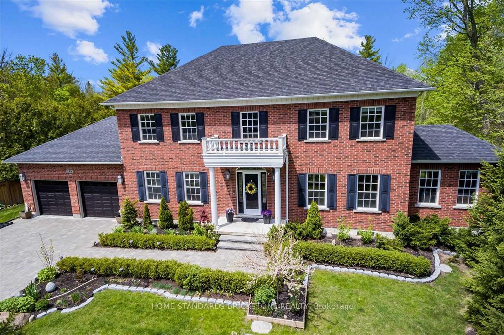 215 Dock Road, Barrie, ON L4N 7S9