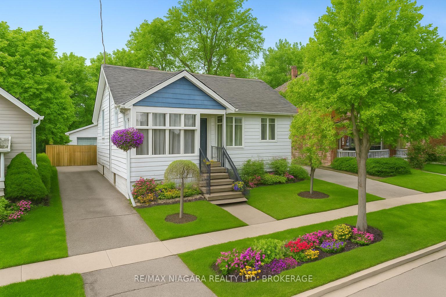 215 Phipps Street, Fort Erie, ON L2A 2V4