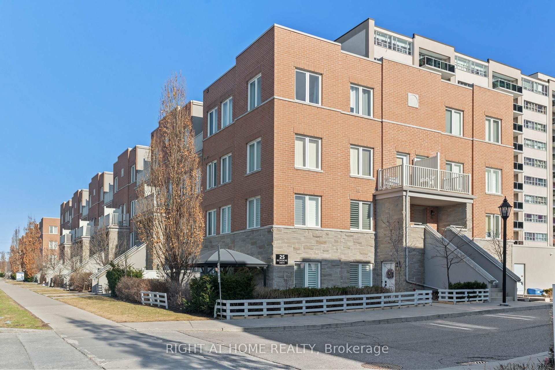 216 - 25 Richgrove Drive, Toronto, ON M9R 0A3