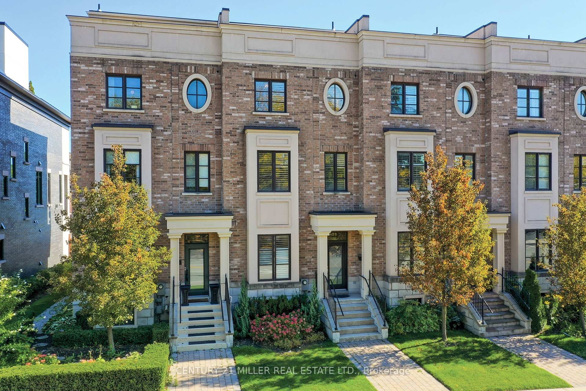 216 REBECCA Street, Oakville, ON L6K 1J9