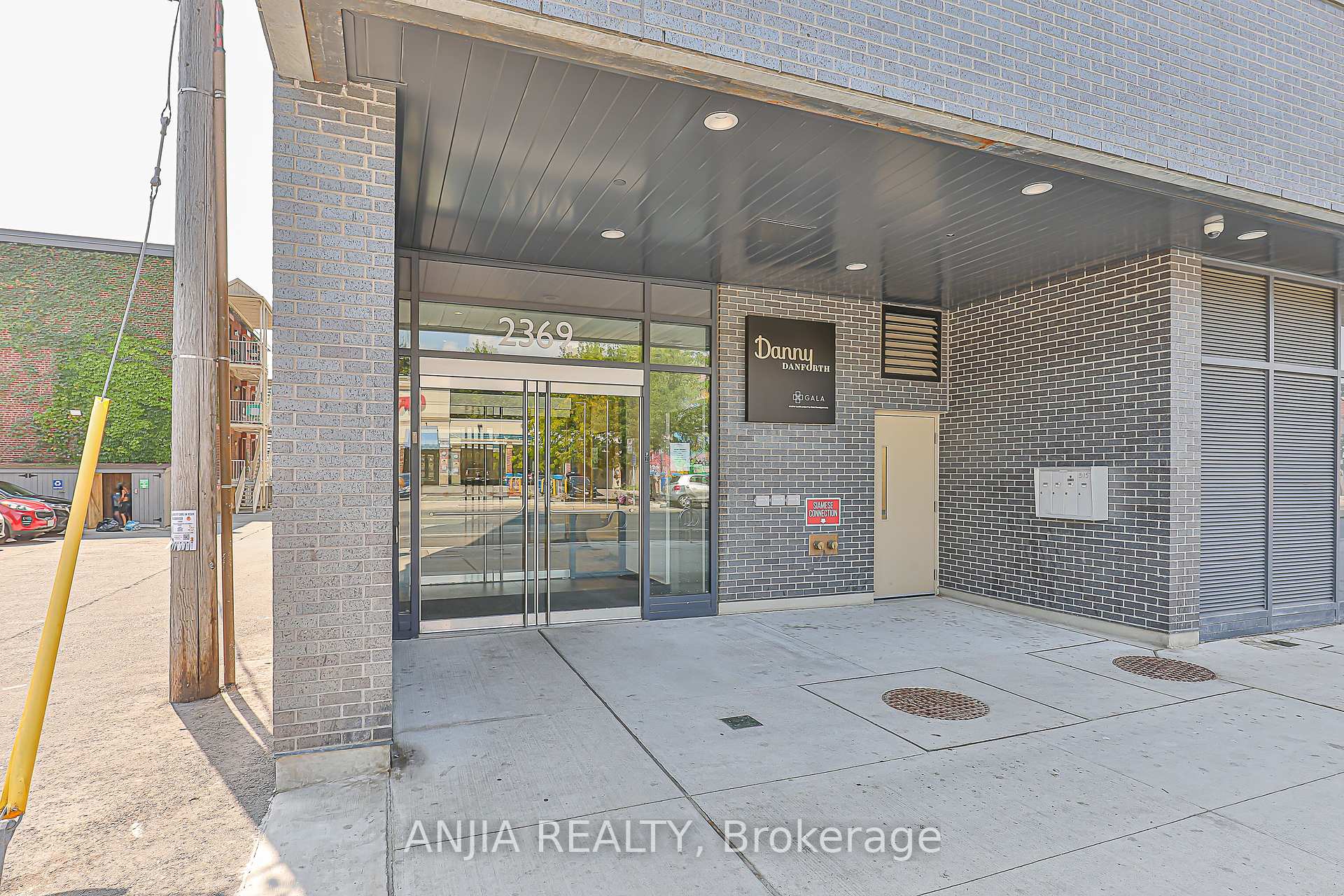 217 - 2369 Danforth Avenue, Toronto, ON M4C 0B1