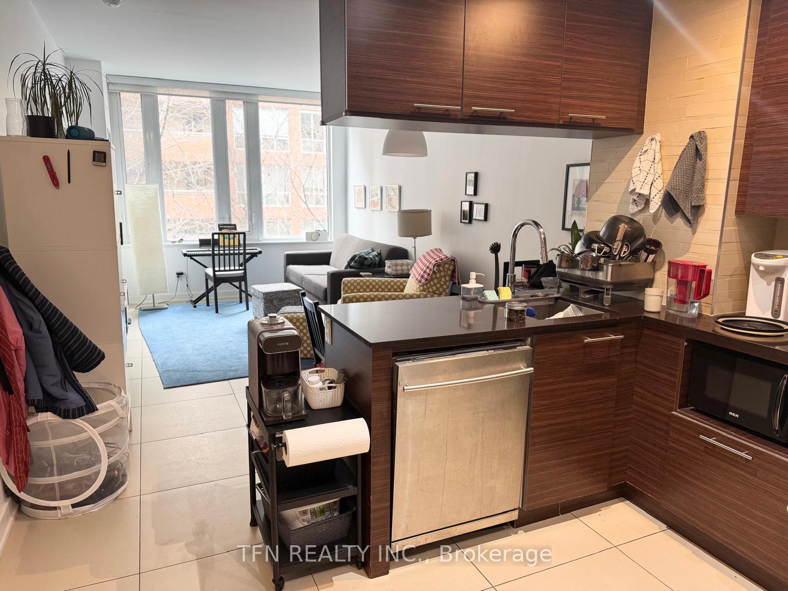 217 - 3 Market Street, Toronto, ON M5E 0A3