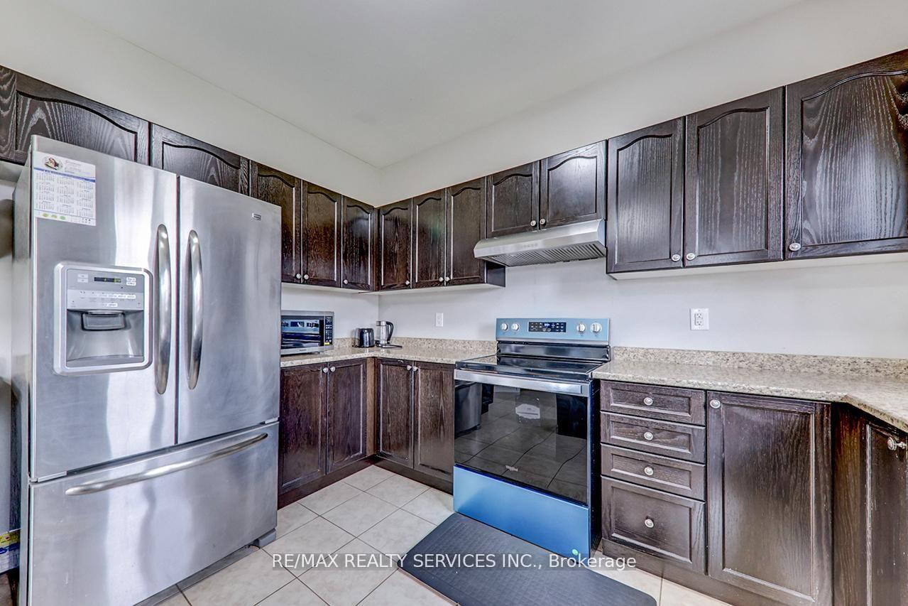 2179 Dawson Crescent, Innisfil, ON L9B 0H1