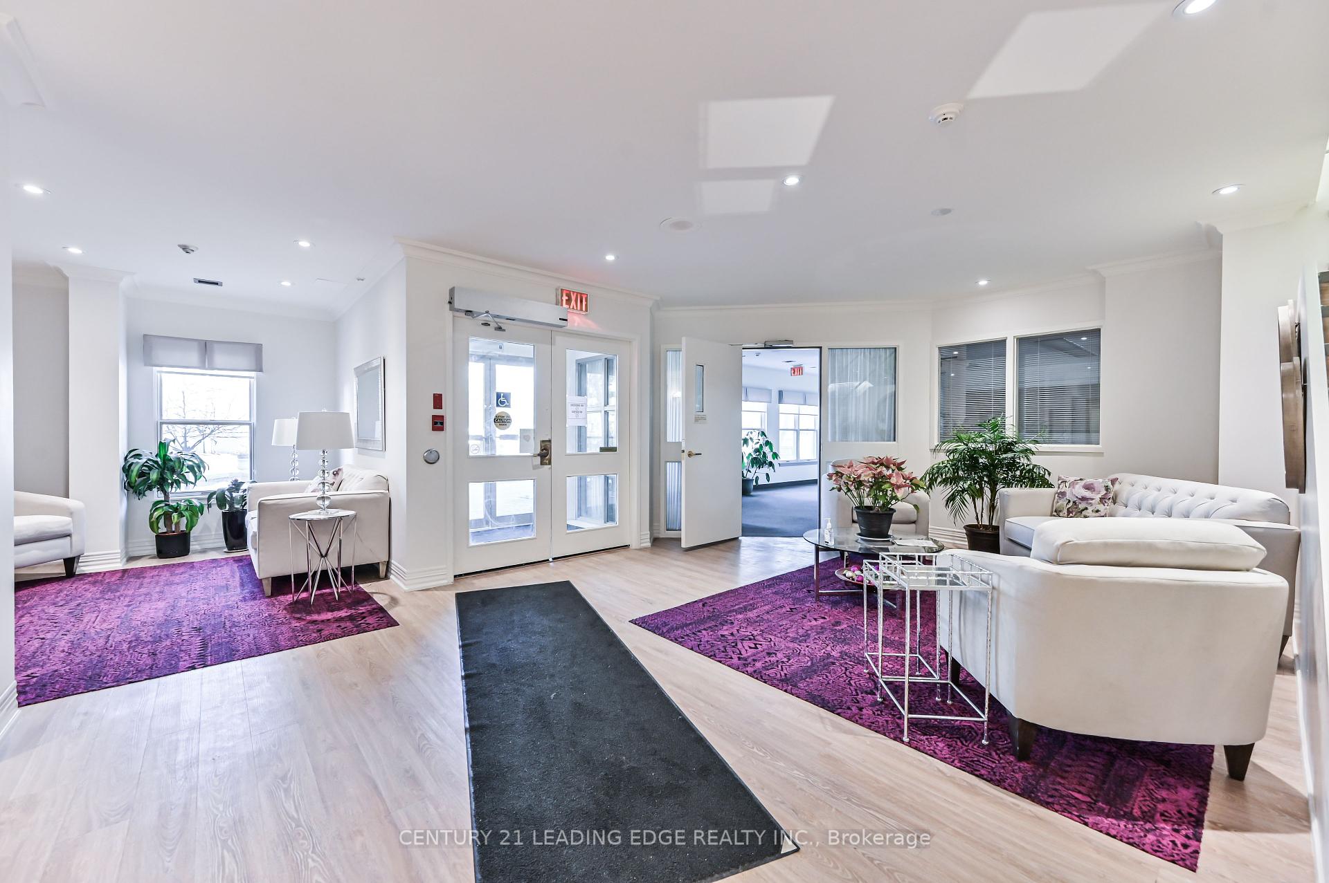 218 - 100 Anna Russell Way, Markham, ON L3R 6C7