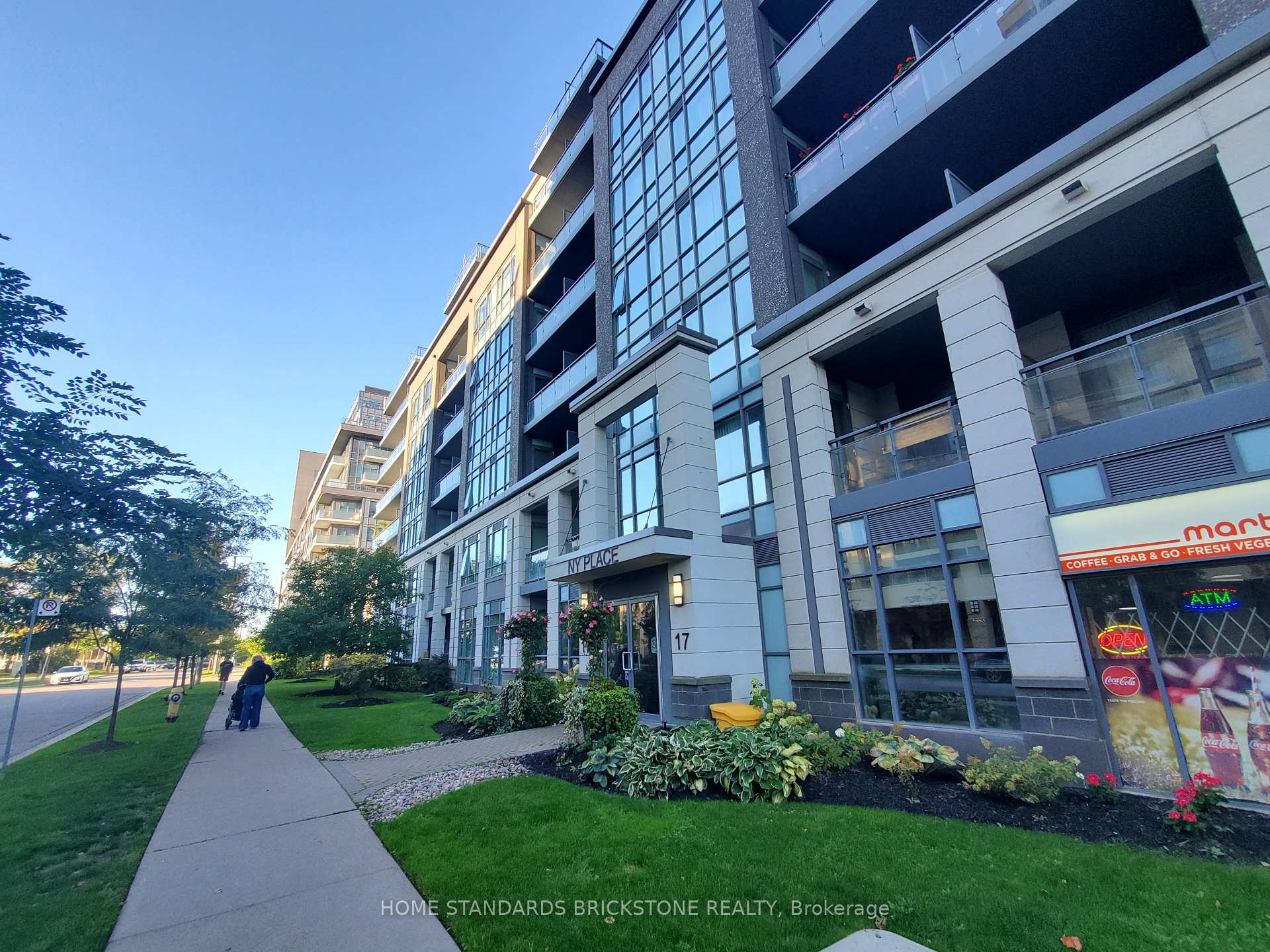 219 - 17 KENASTON Gardens, Toronto, ON M2K 0B9