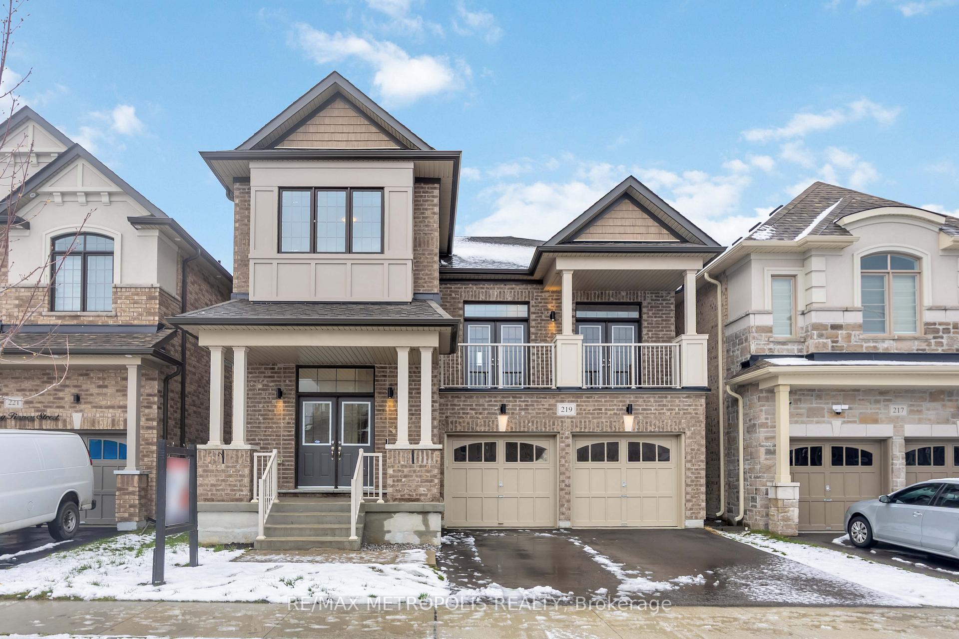 Main - 219 Doug Finney Street, Oshawa, ON L1K 3G3