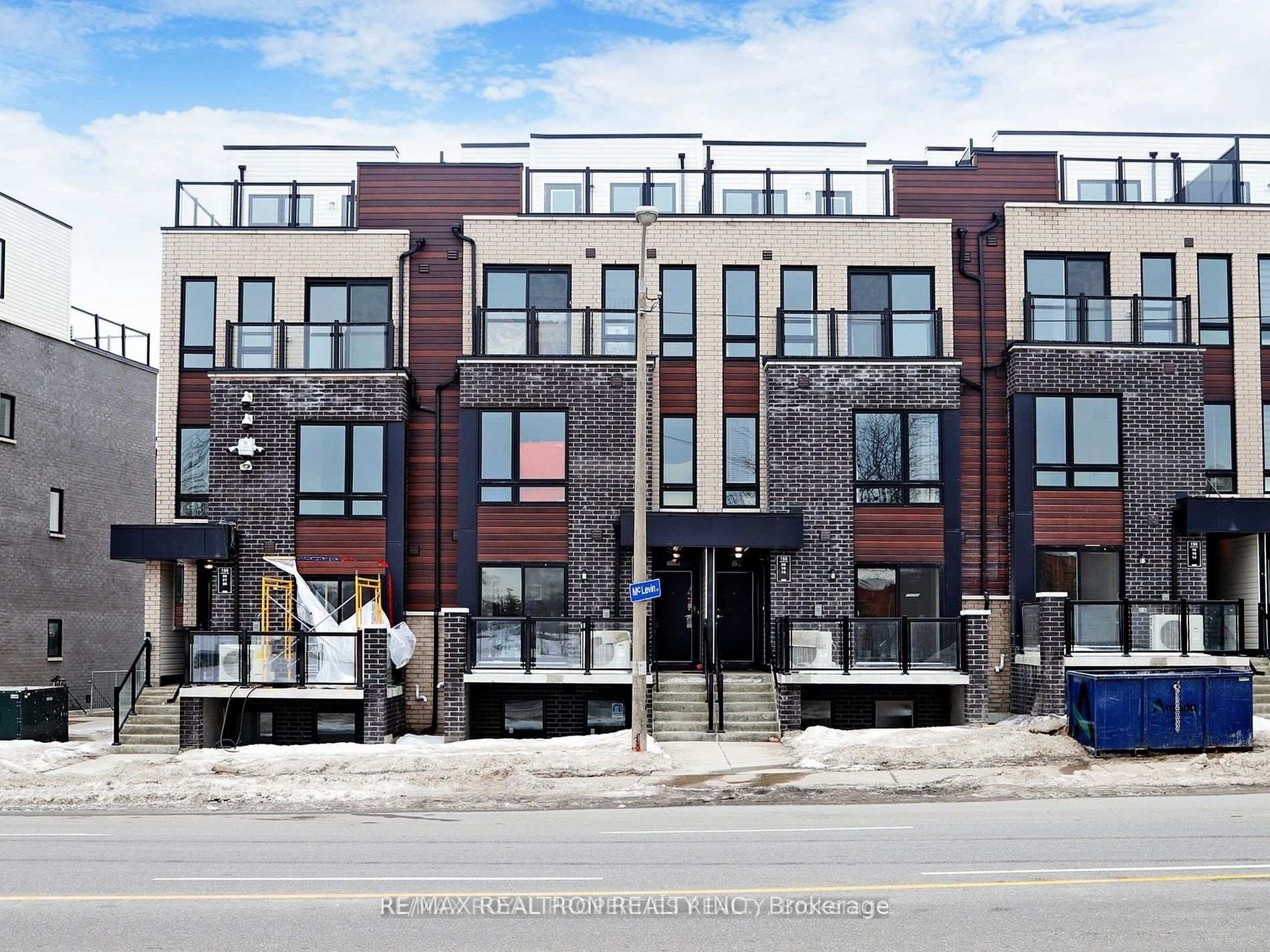 22 - 155 Tapscott Road, Toronto, ON M1B 0E8