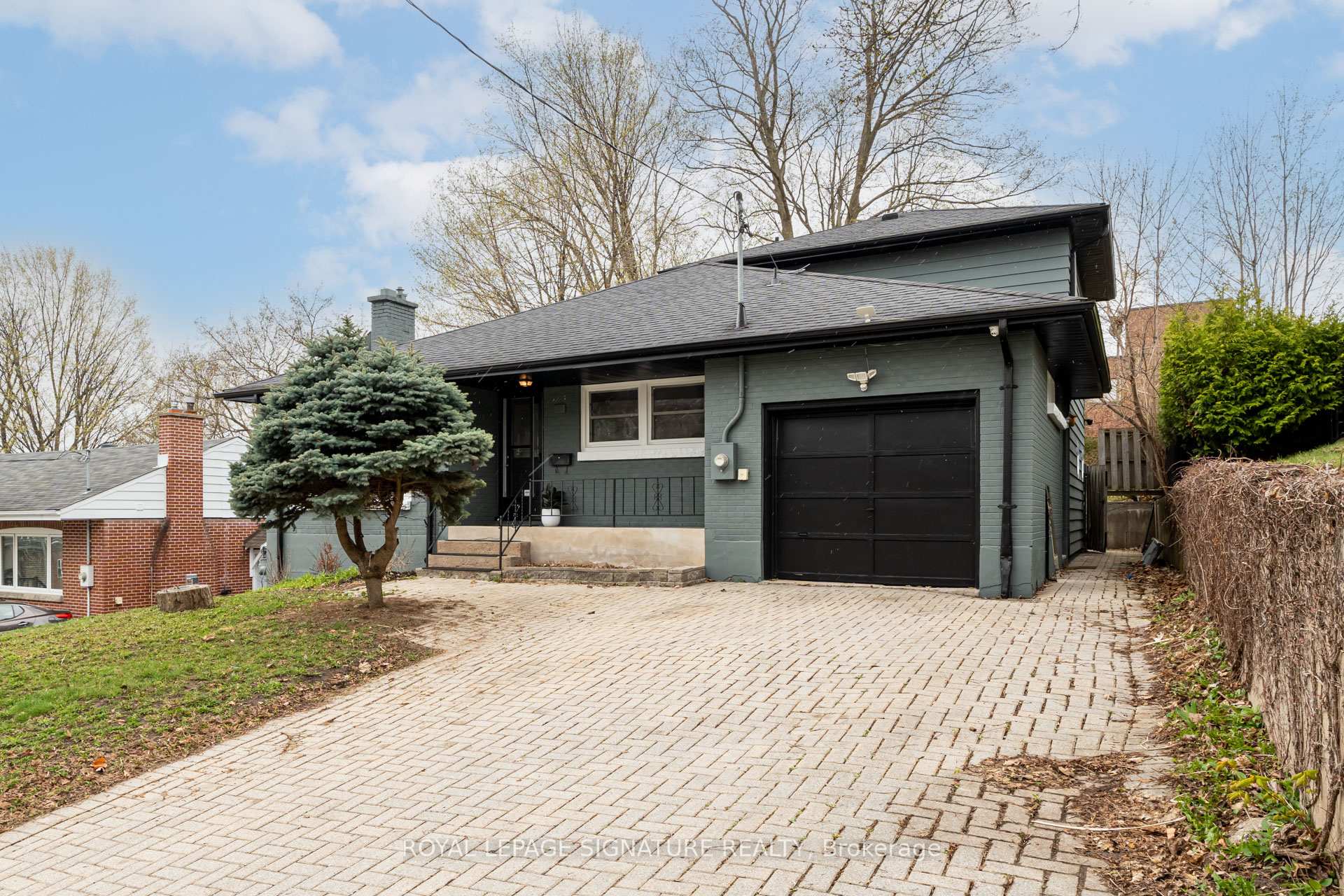 Loft - 22 Drury Lane, Barrie, ON L4M 3C6