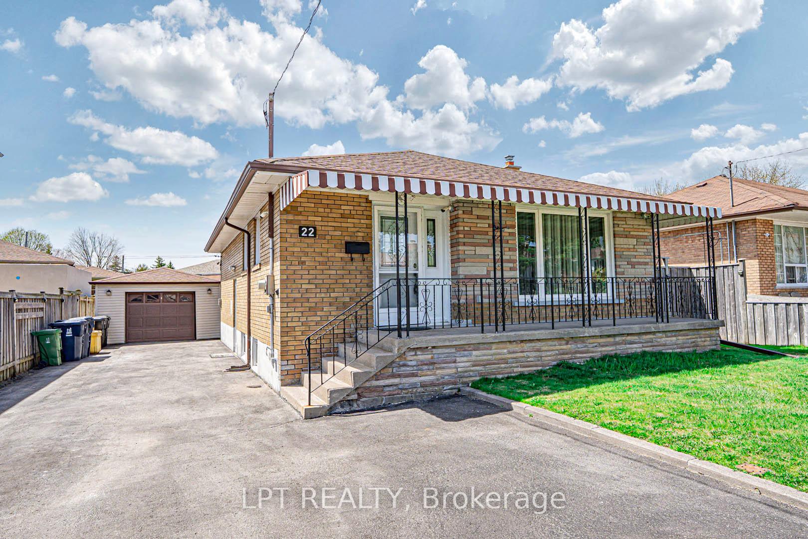 22 Independence Drive, Toronto, ON M1K 3R8