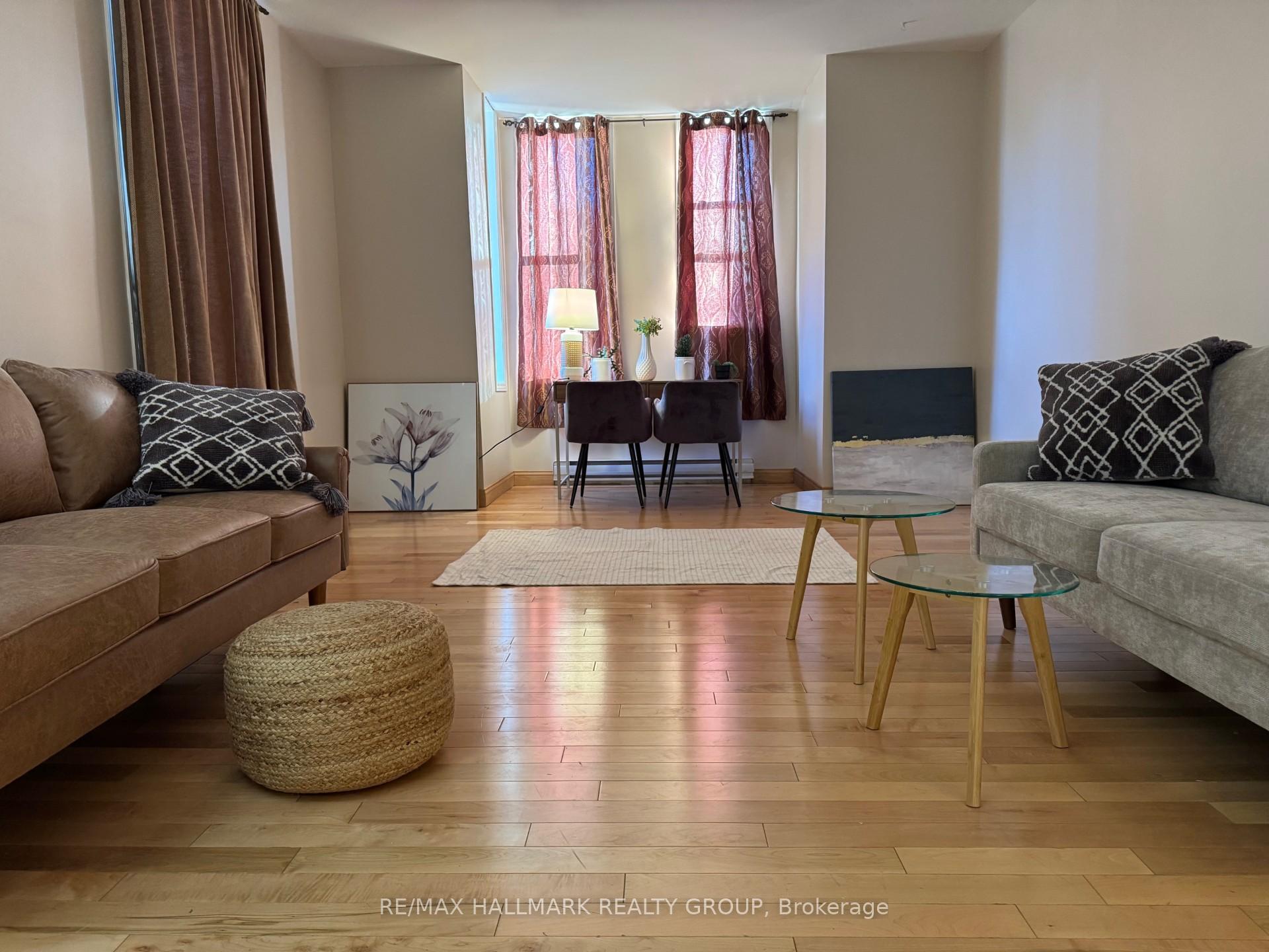 22 Maple Avenue, Smiths Falls, ON K7A 1Z9