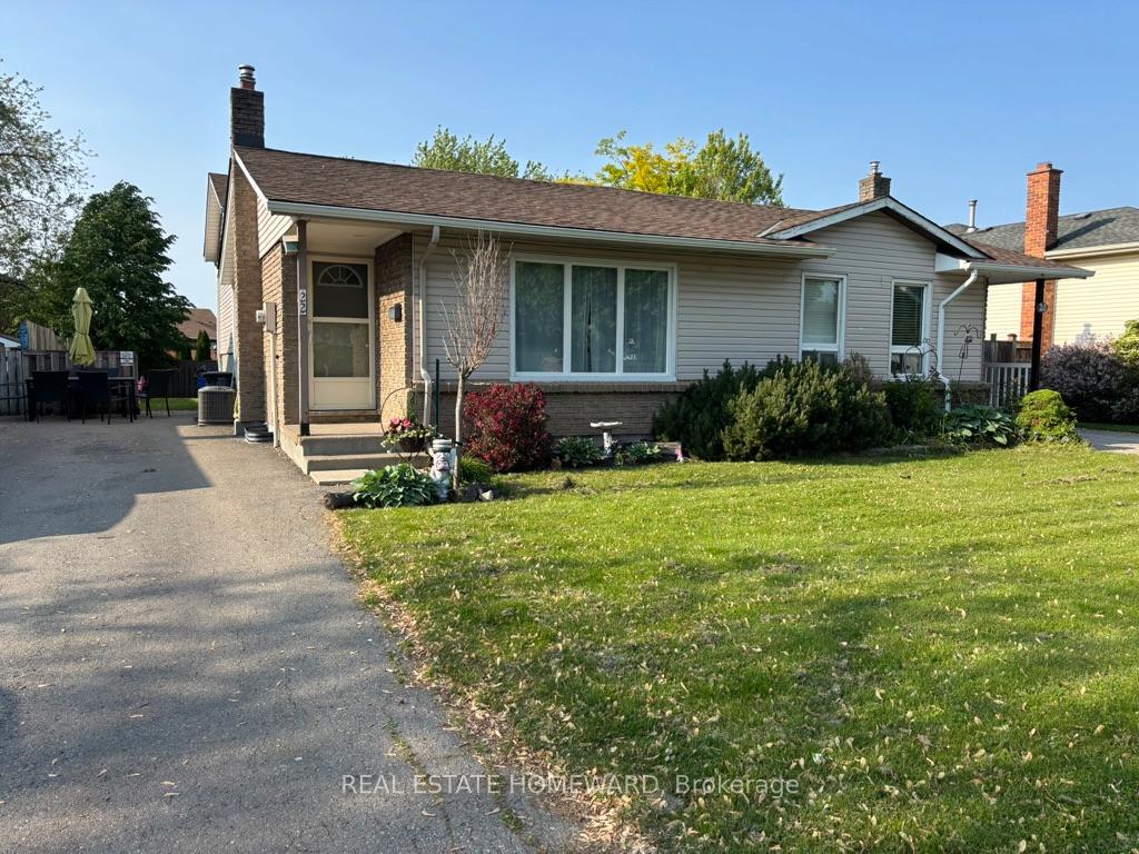 22 Nottingham Street, Thorold, ON L2V 4G1