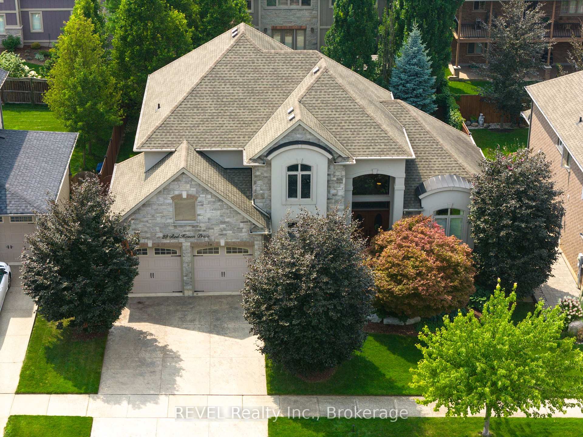 22 Red Haven Drive, Niagara-on-the-Lake, ON L0S 1P0