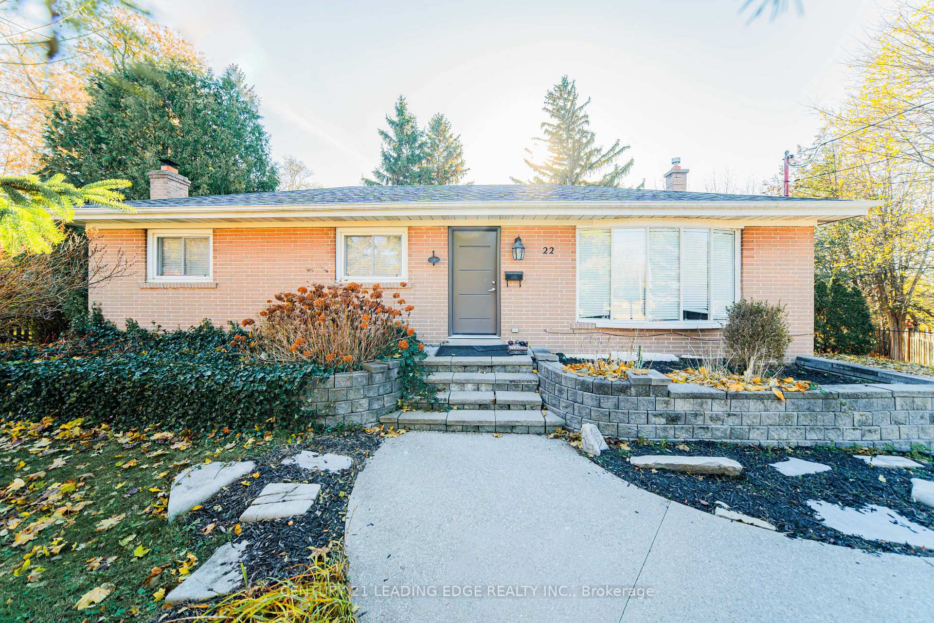 22 Winlaw Place, Markham, ON L3P 2C6