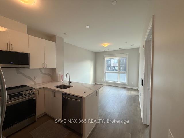 220 - 470 Gordon Krantz Avenue, Milton, ON L9E 1Z3