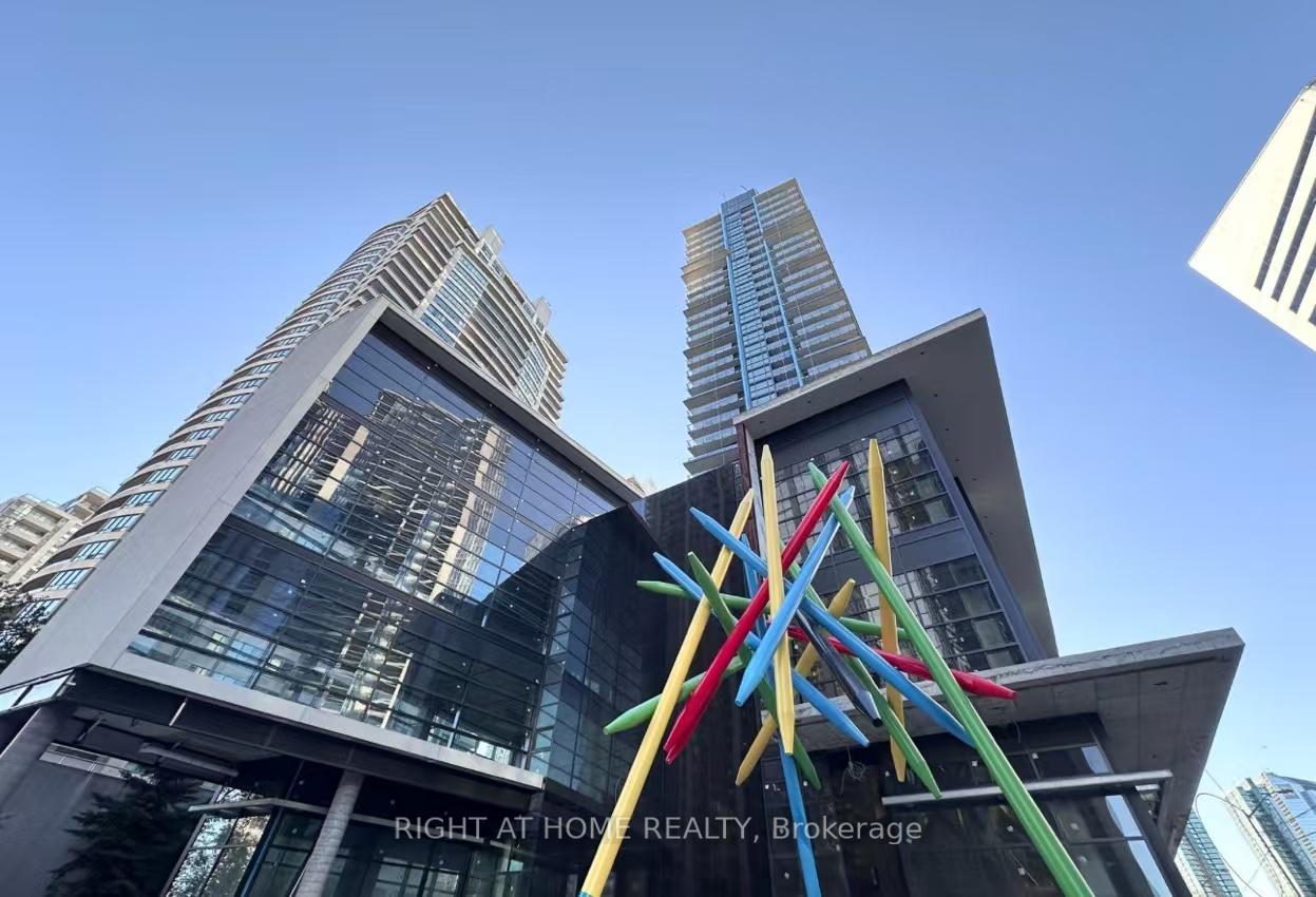 2201 - 4955 Yonge Street, Toronto, ON M2N 0L8