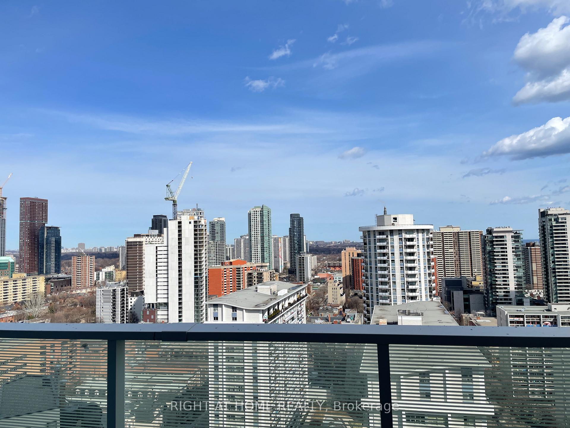 2206 - 501 Yonge Street, Toronto, ON M4Y 0G8