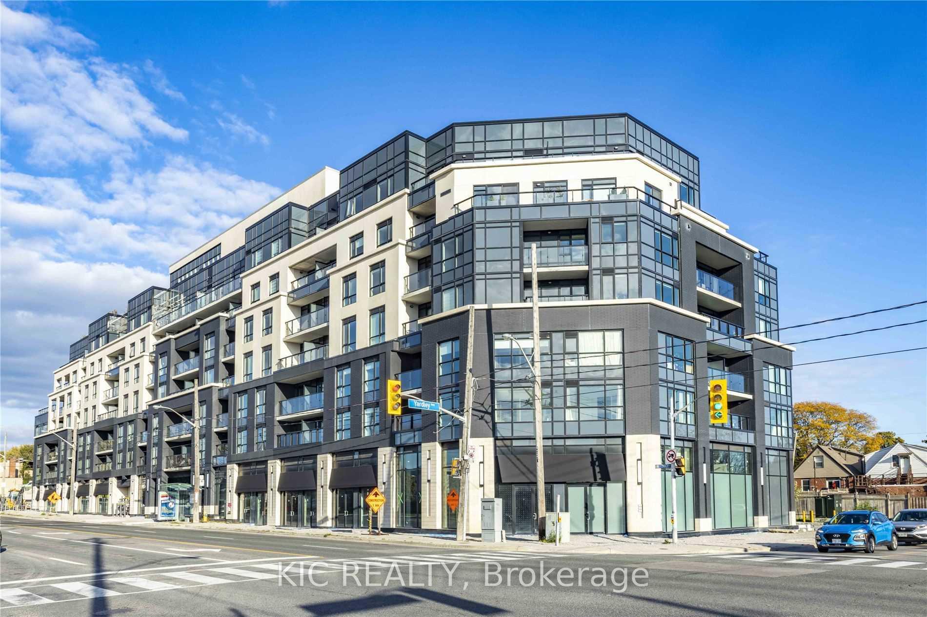 221 - 1401 O'Connor Drive, Toronto, ON M4B 2V5